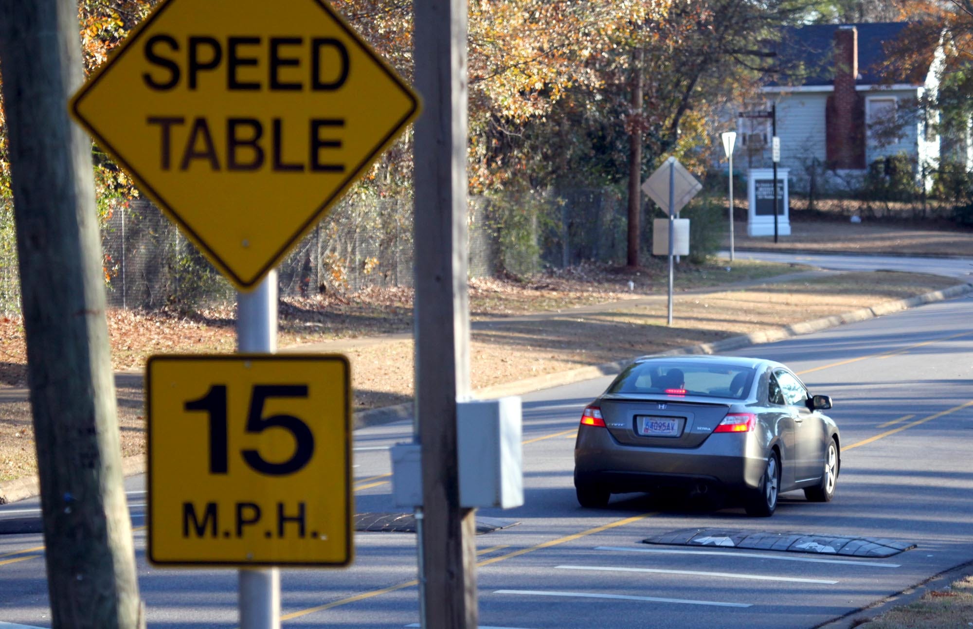Tuscaloosa relaxes rules for speed table installations