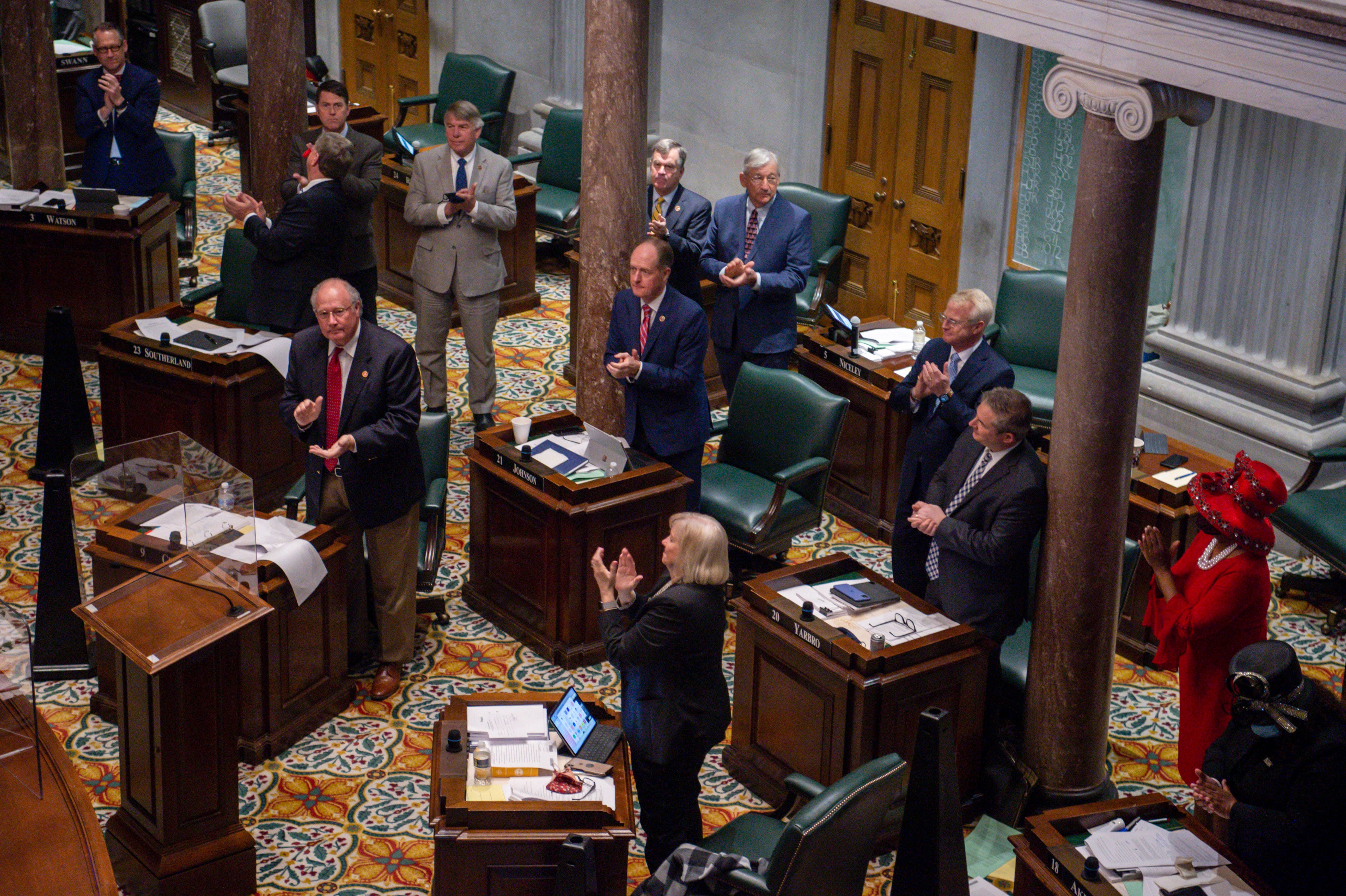 Judge panel blocks Tennessee Senate redistricting plan, order fix