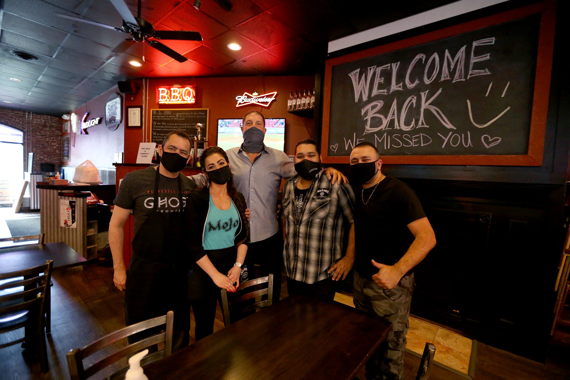 Portsmouth NH sports bar Mojo's West End Tavern new owner, same hangout