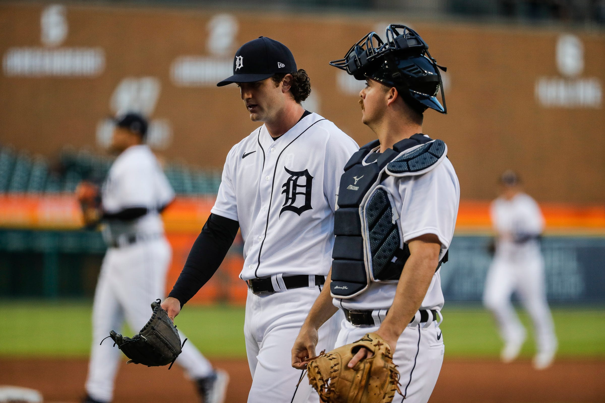 Jake Rogers' Detroit Tigers pitching debut shows bond with AJ Hinch