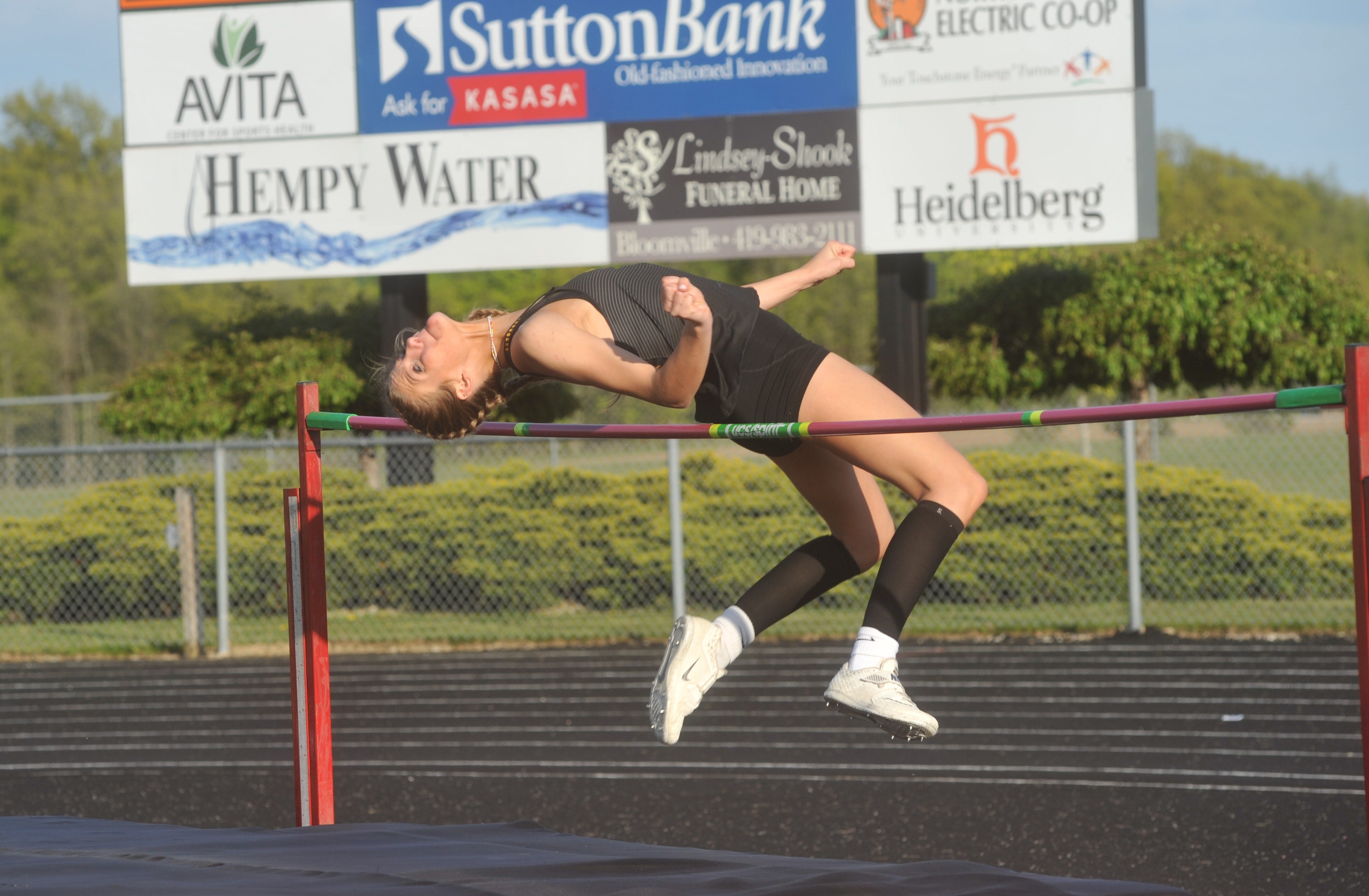 CC's Liv Krassow, Katie Ruffener hope to reach new heights at state