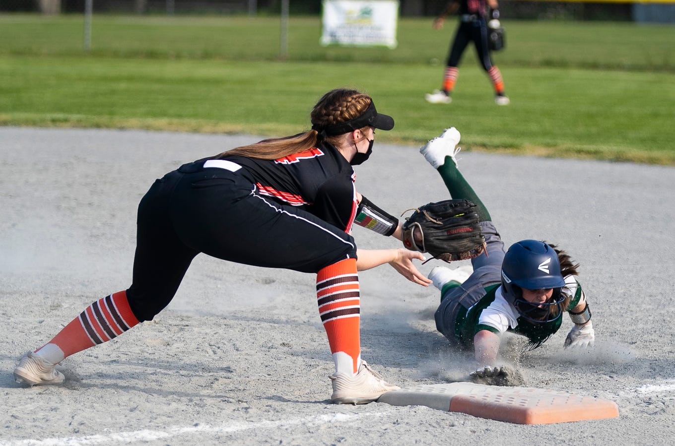 H.S. ROUNDUP: Abington softball wraps up successful regular season