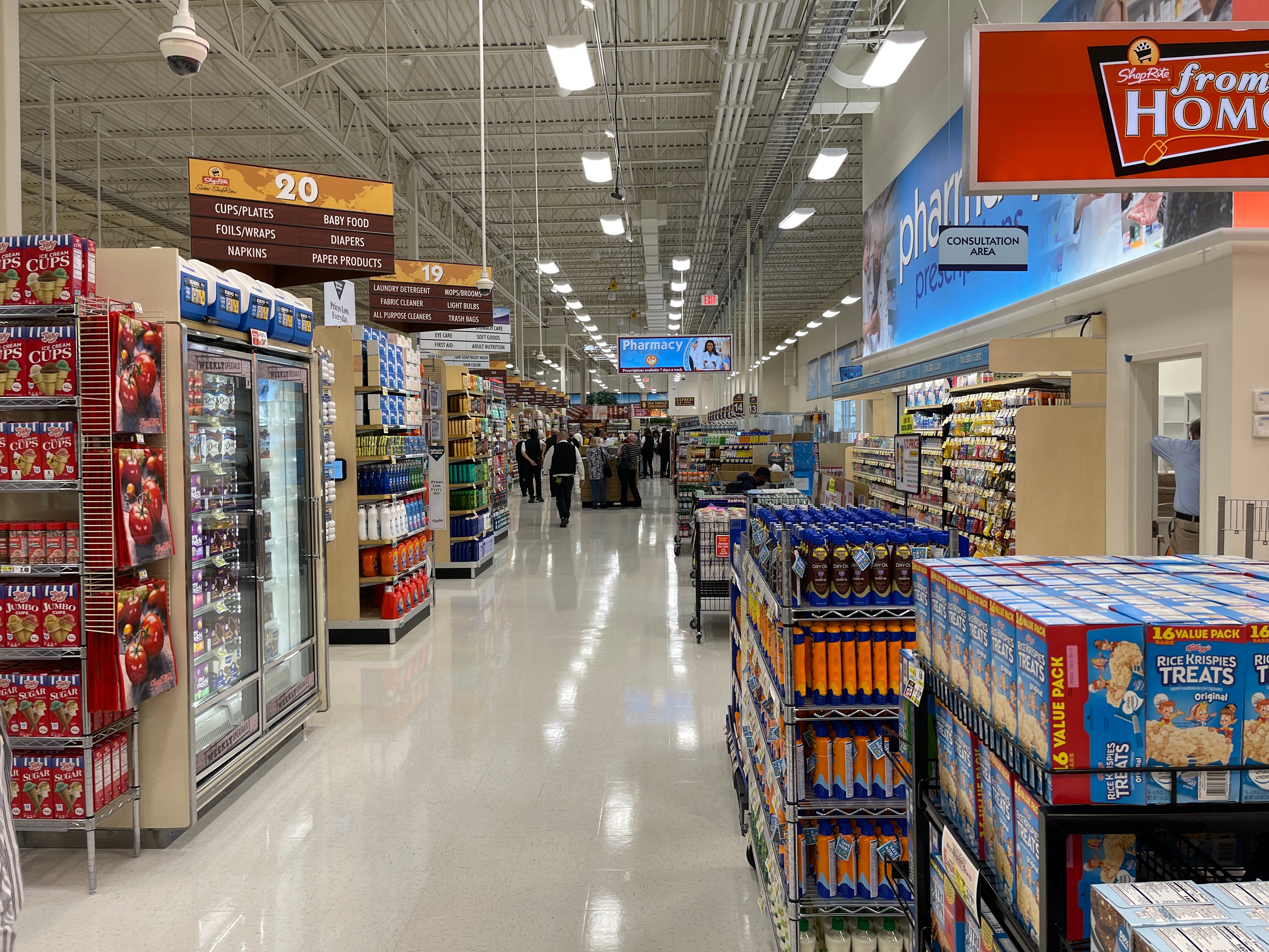 ShopRite in Wall NJ opens new store that is twice as big as old one