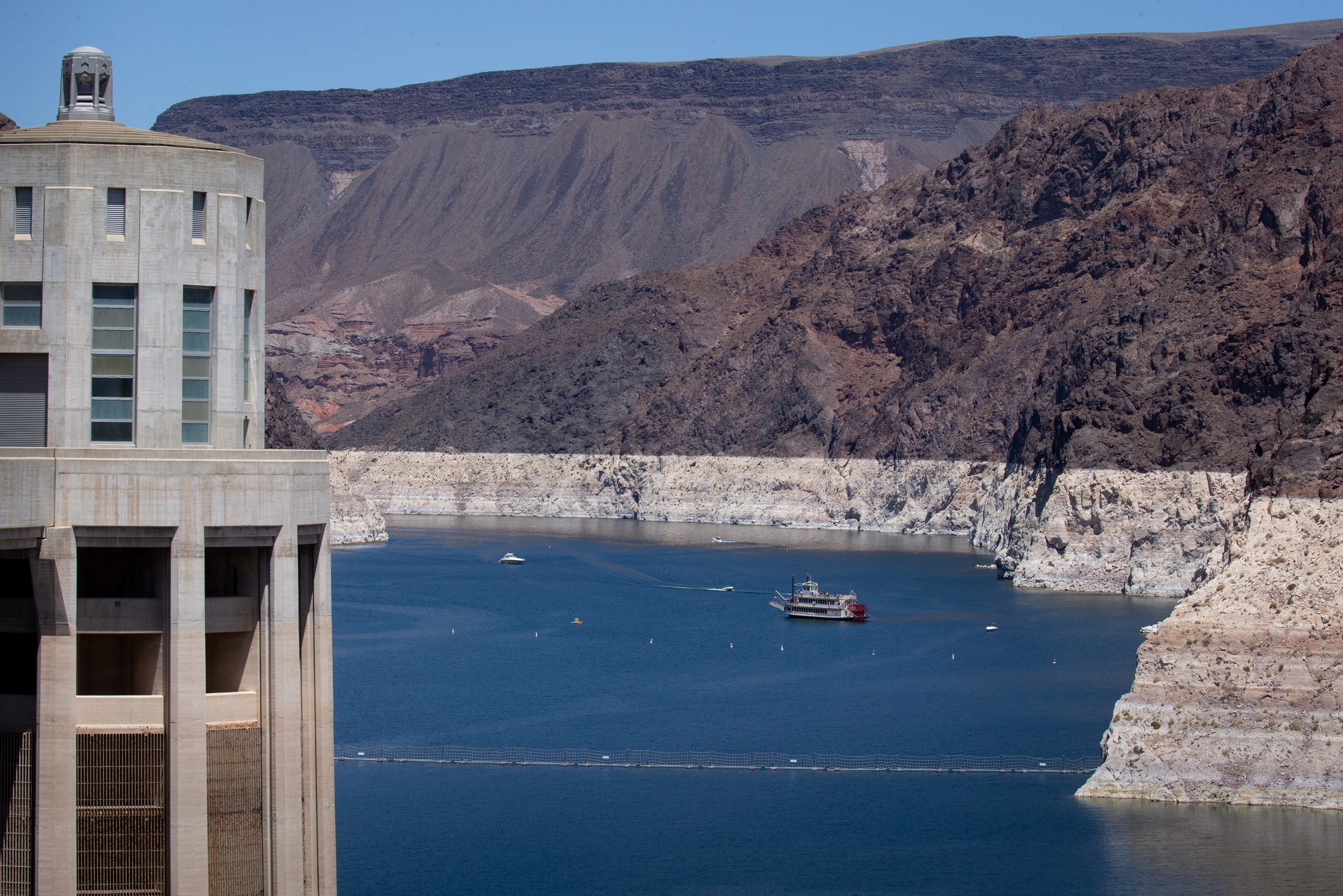 Epic drought tests Hoover Dam as water levels in Lake Mead plummet