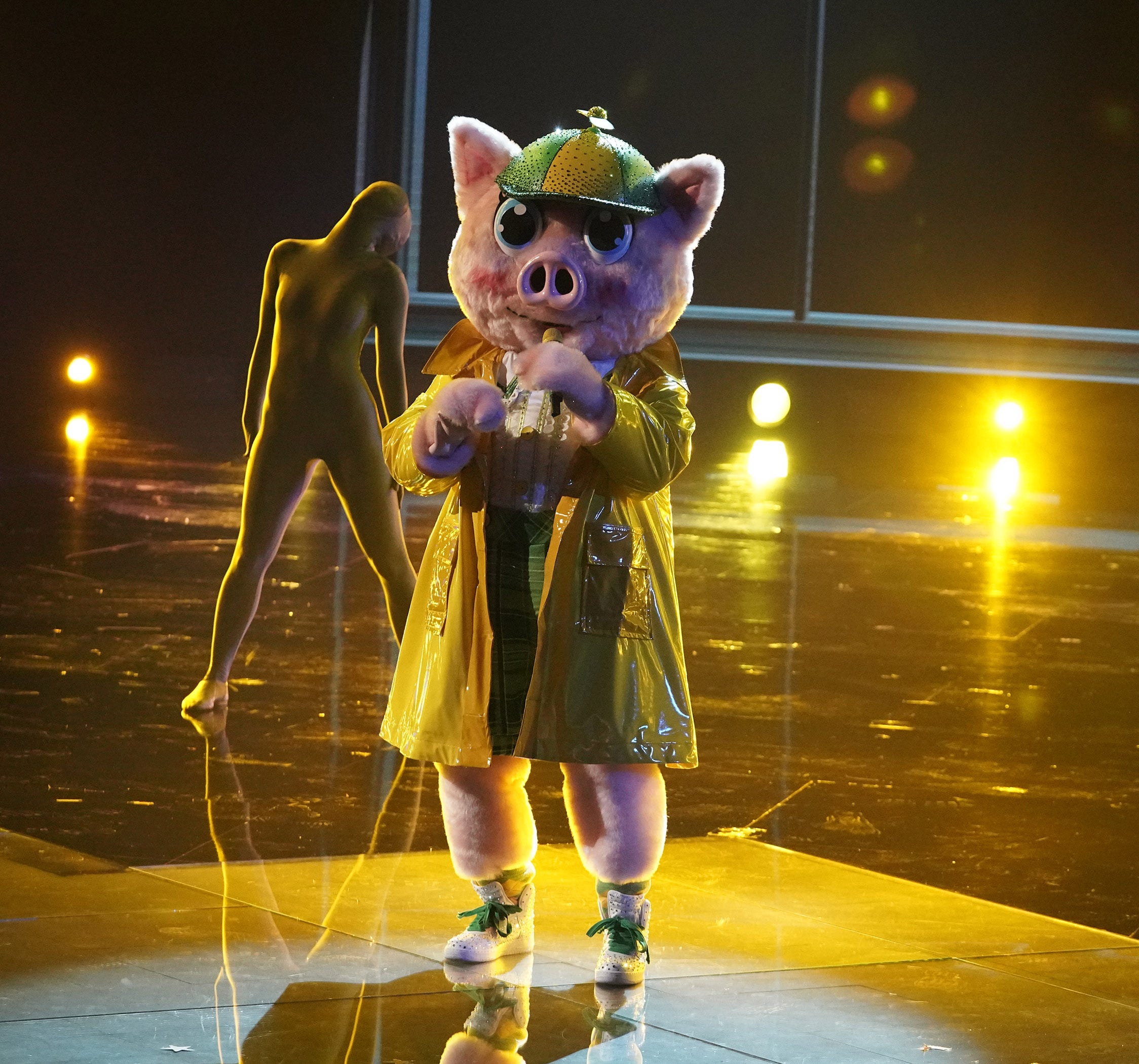 'Masked Singer': Omarion, Donnie Wahlberg unmasked as Yeti, Cluedle-Doo