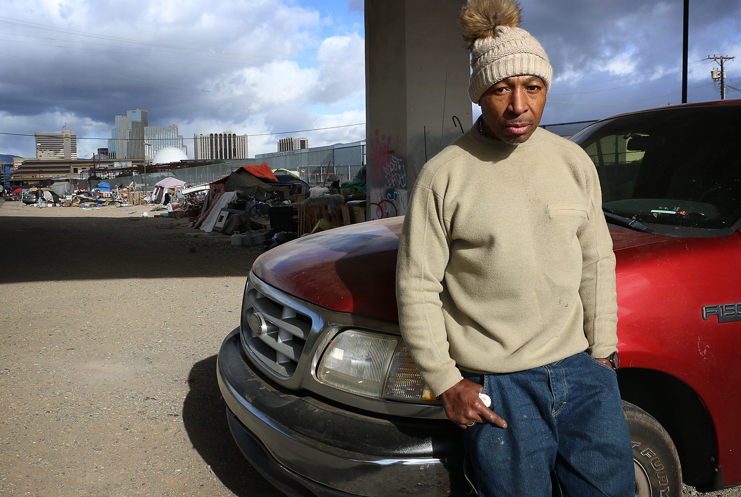 Reno cleans up homeless camps along Truckee River Thursday morning