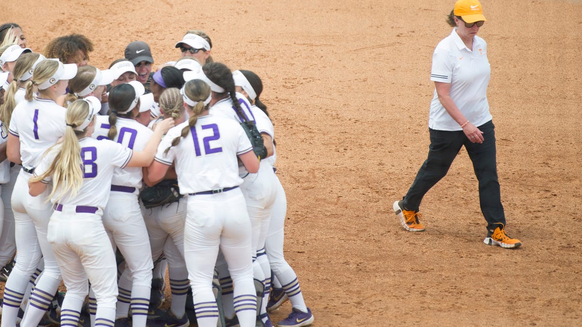 Tennessee Lady Vols softball falls to JMU in NCAA Regional game