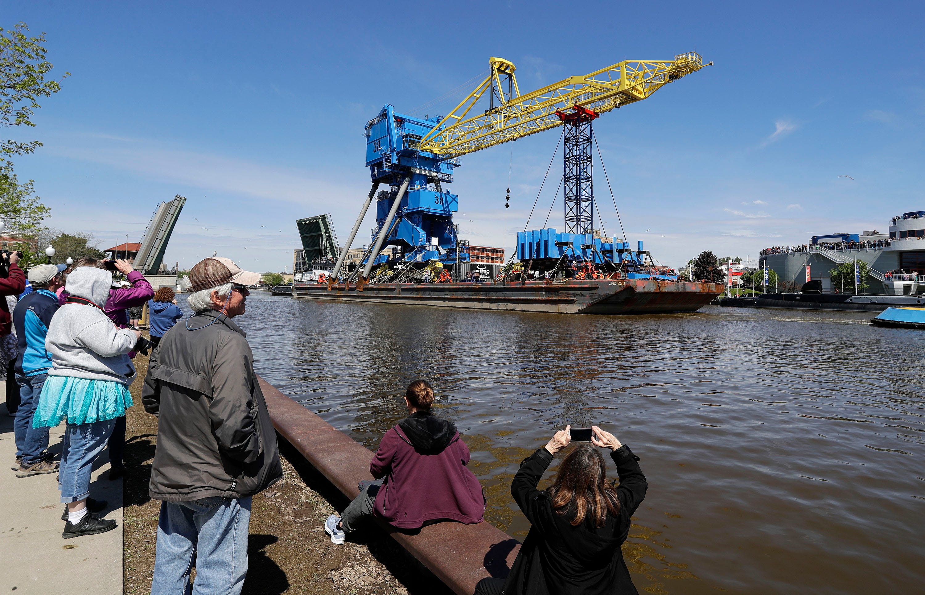 Manitowoc, Two Rivers companies receive federal COVID relief PPP loans