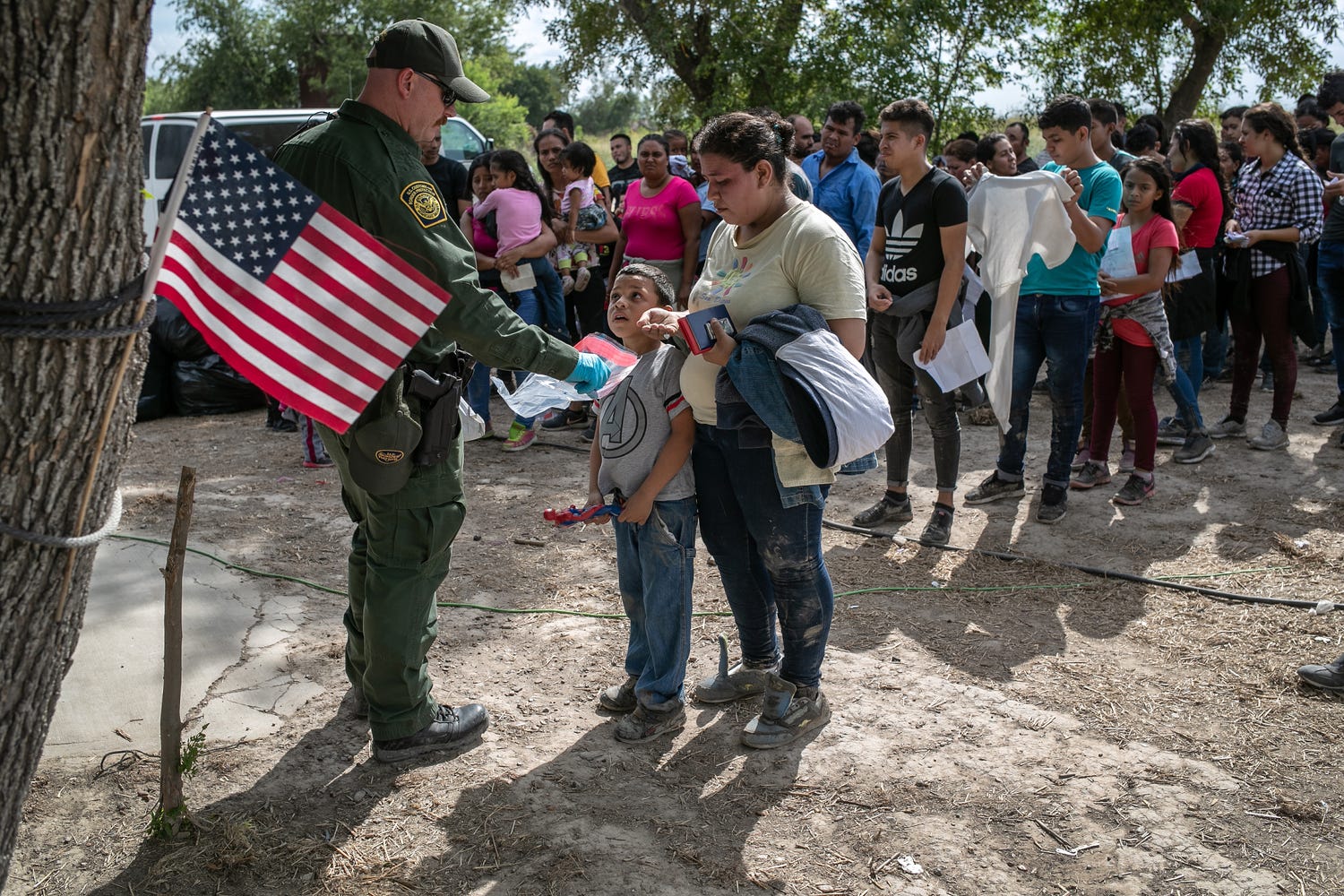 Immigration: Texas border officials, leaders provide for migrants