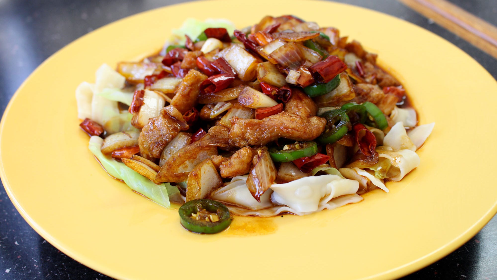 Taste Of Qin In Mesa Try This Chinese Restaurant For Luscious Noodles taste-of-qin-in-mesa-try-this-chinese-restaurant-for-luscious-noodles