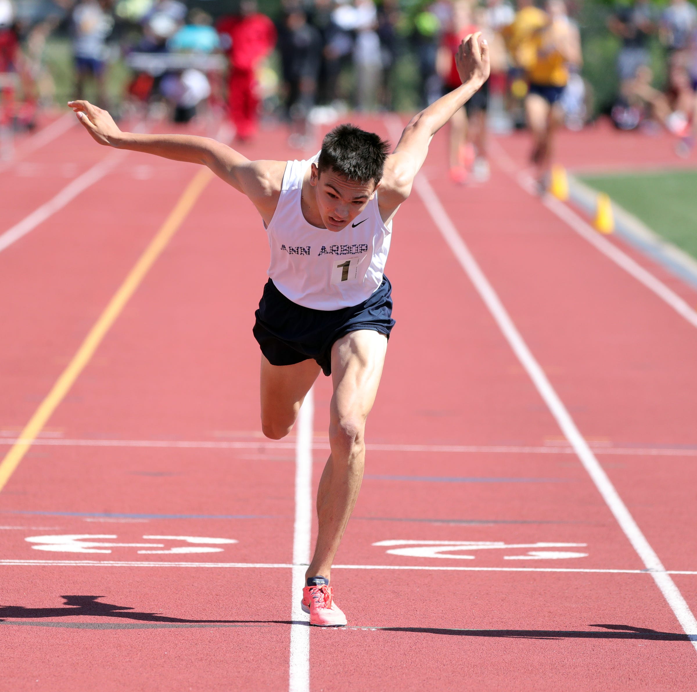 Hobbs Kessler, Michigan's best-ever prep runner, found a higher gear