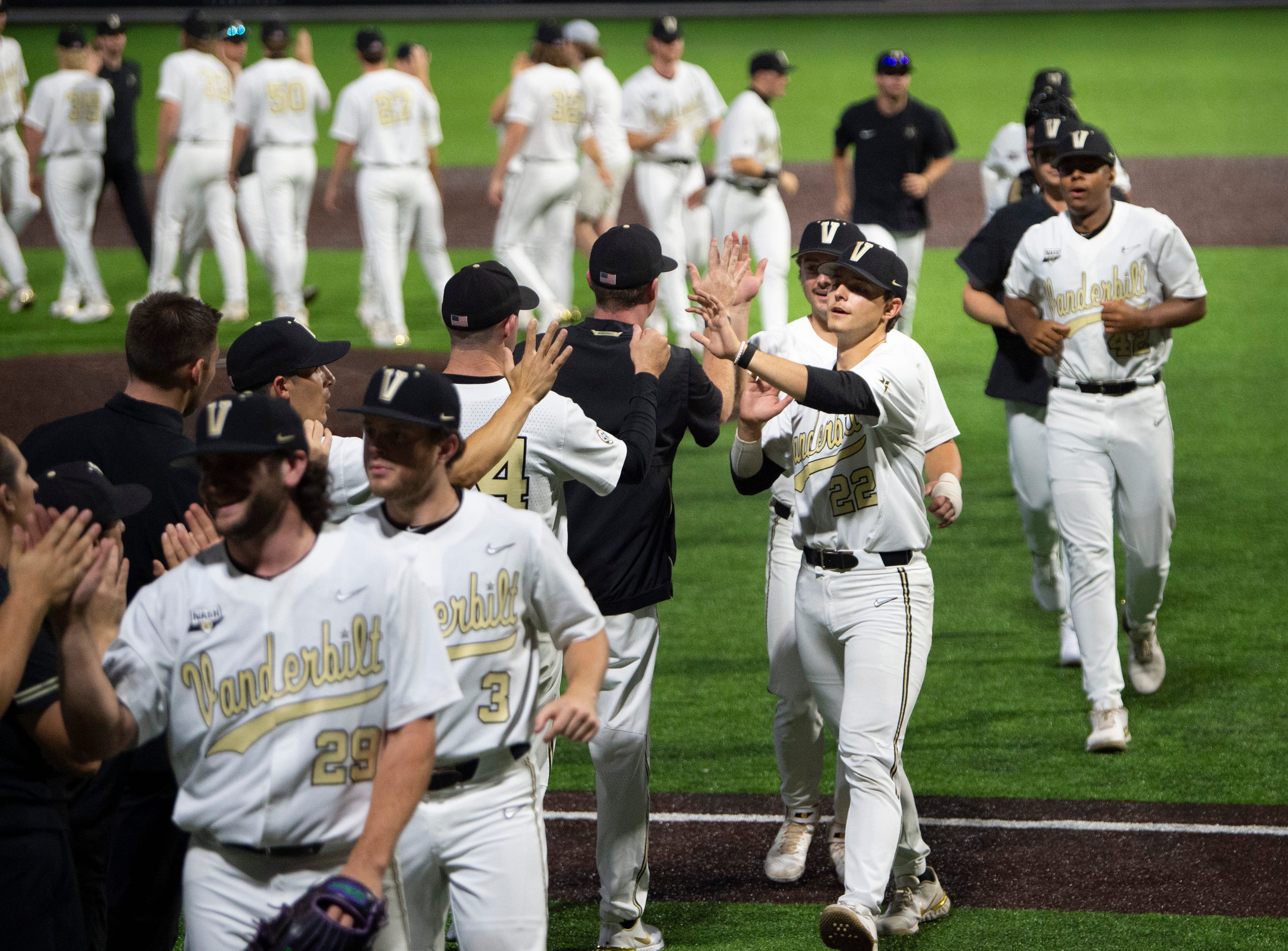 Vanderbilt baseball found a way to win, the way great teams do