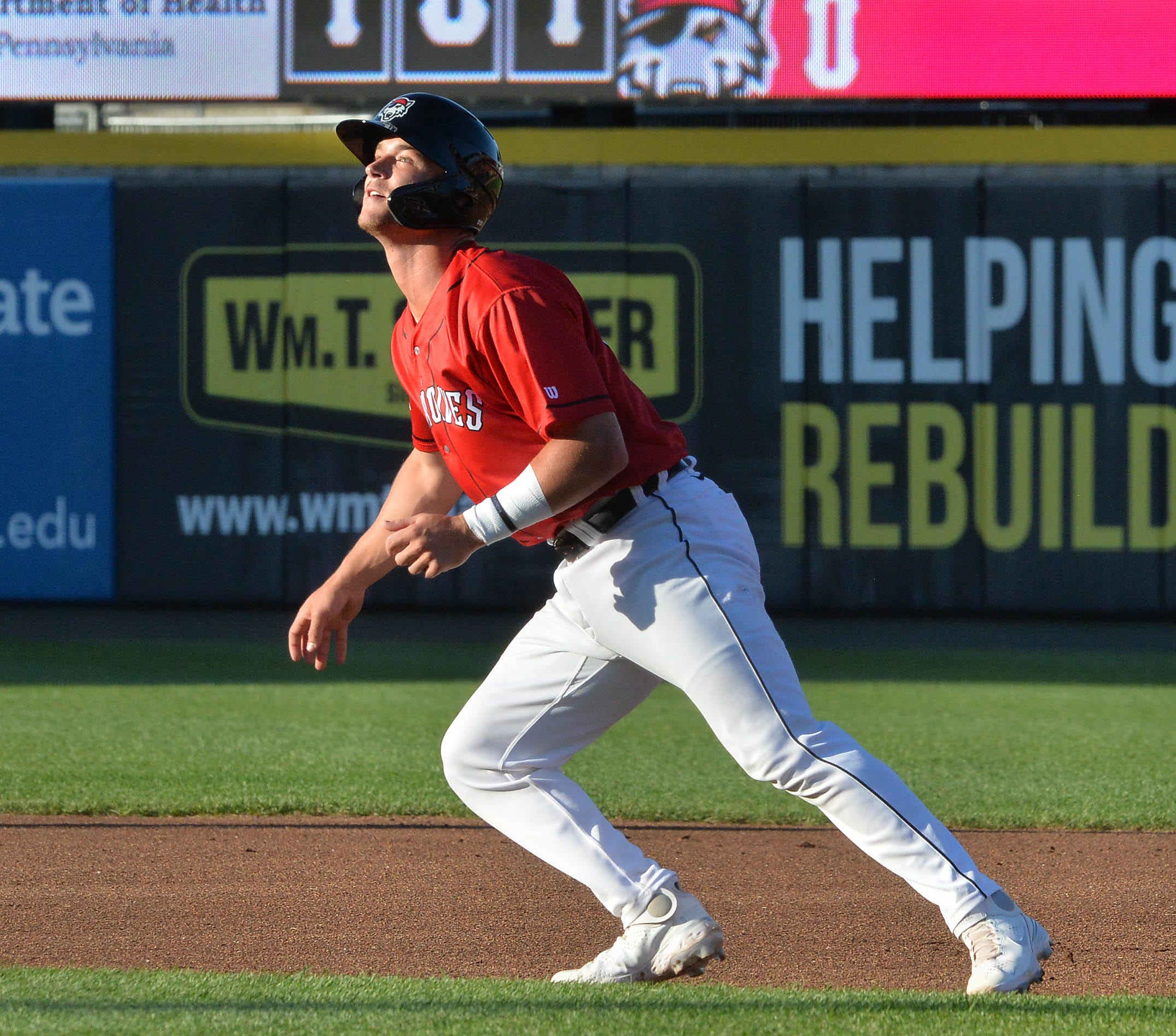 Lester leads Erie SeaWolves as Tigers' top prospects go 1-for-8 in debut