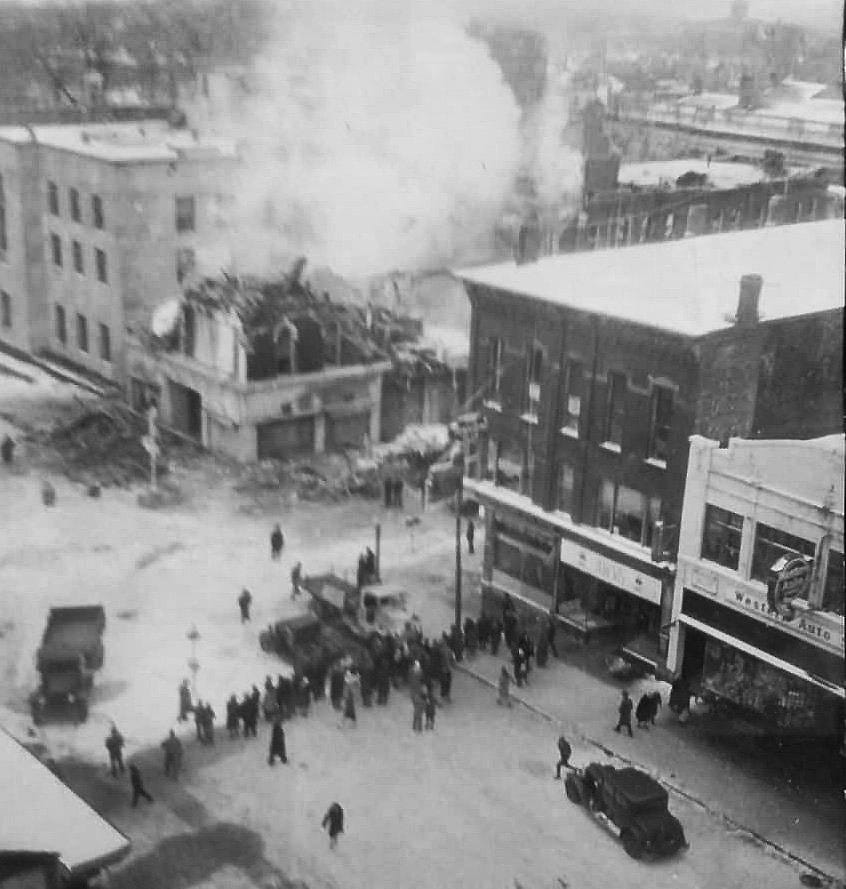 Erie firefighters: Downtown plaque honors 2 killed in 1943 fire