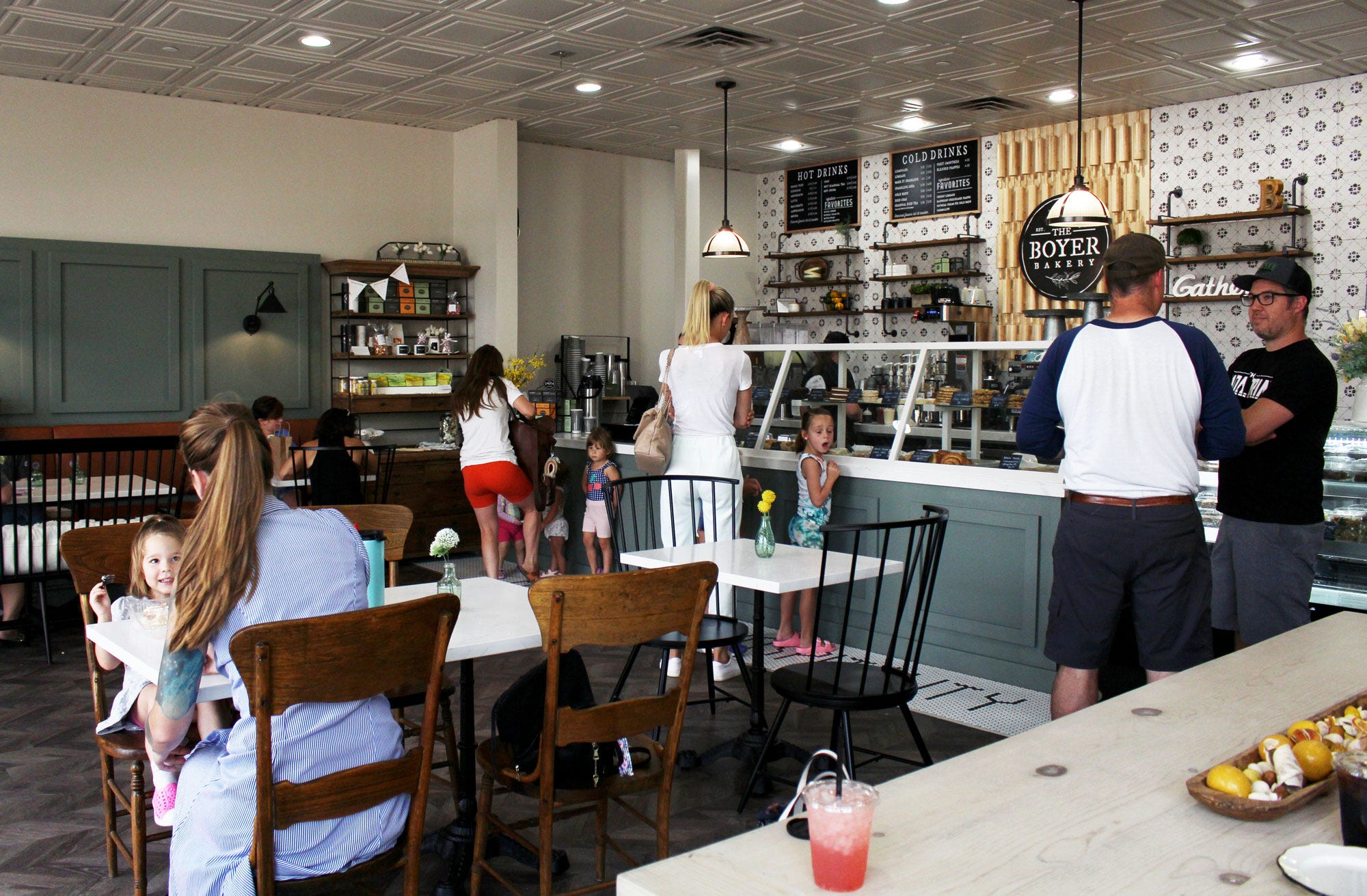 Boyer Bakery in Surprise serves whimsical desserts and giant pop tarts