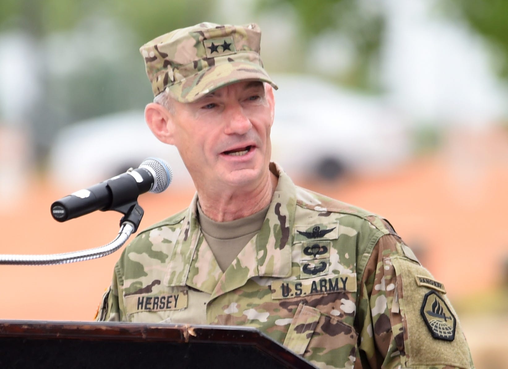 Fort Gordon commander moves on to new position as new commander takes over