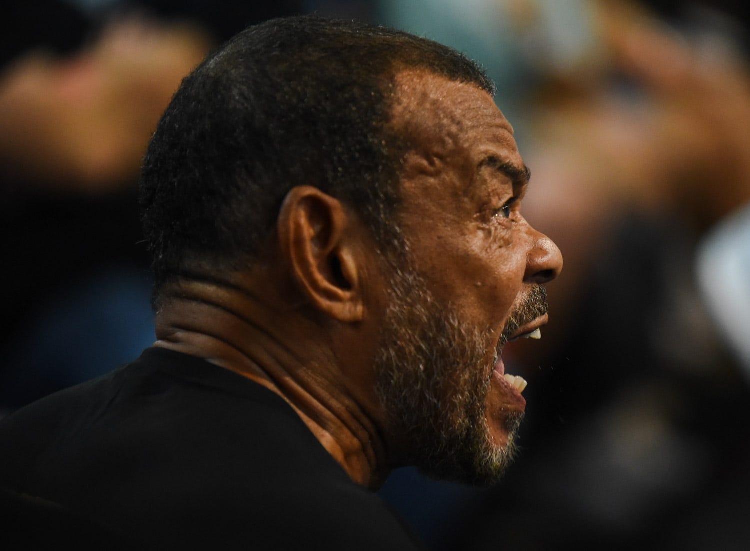 Golden Gloves: Former Olympian Charles Mooney coaching Jean Gabriel