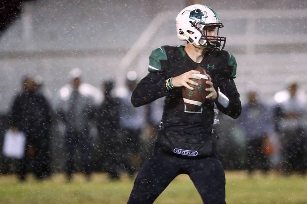 Iowa football recruit Carson May 'always had a big arm'