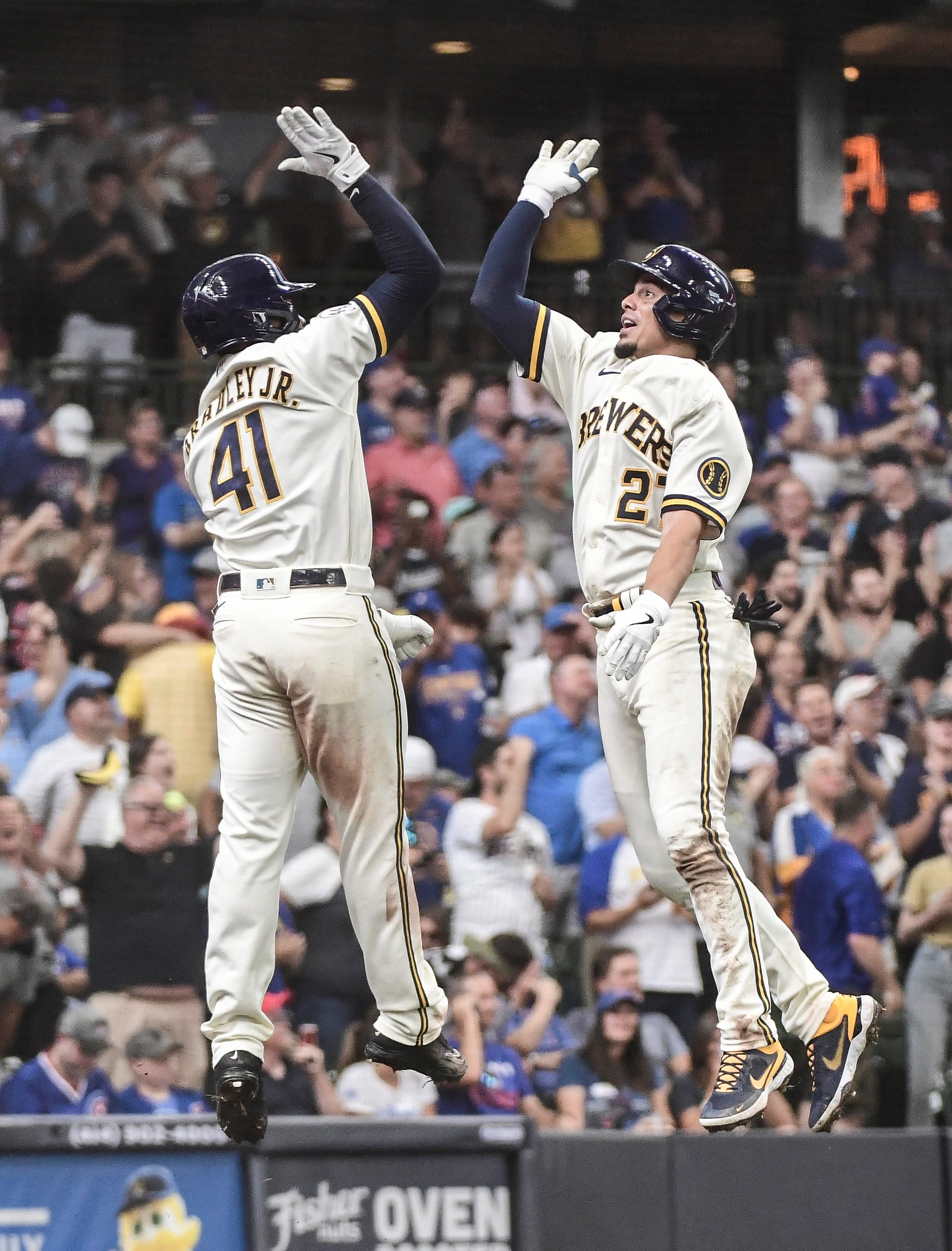 Surging Milwaukee Brewers open six-game lead in NL Central