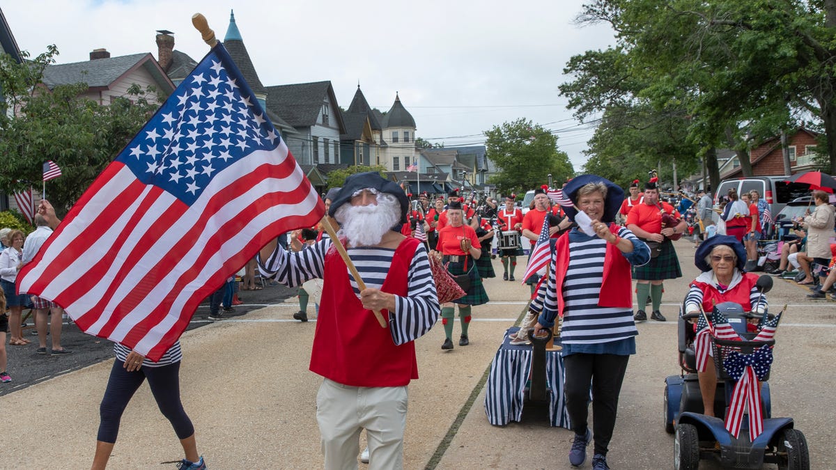 Ocean Grove Independence Parade draws crowds and escapes the rain