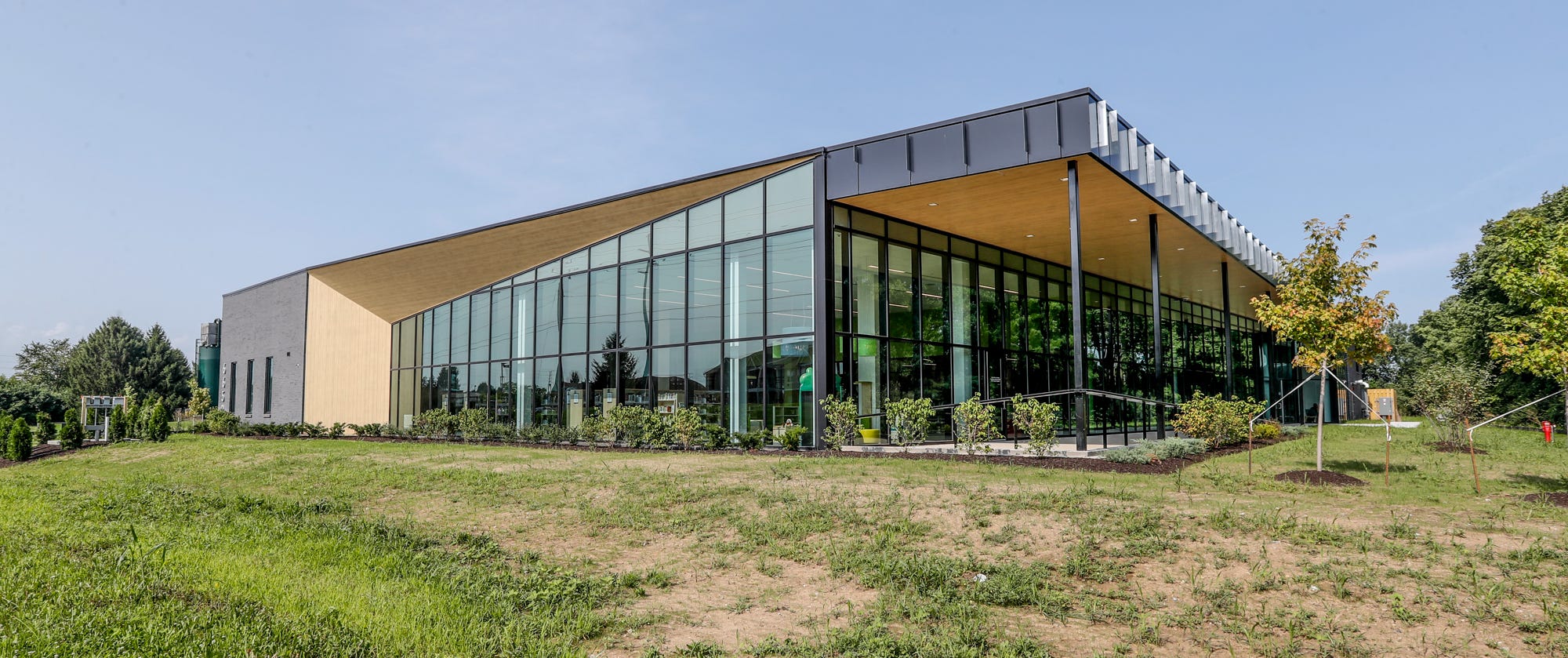 West Perry branch of Indianapolis Public Library to open soon
