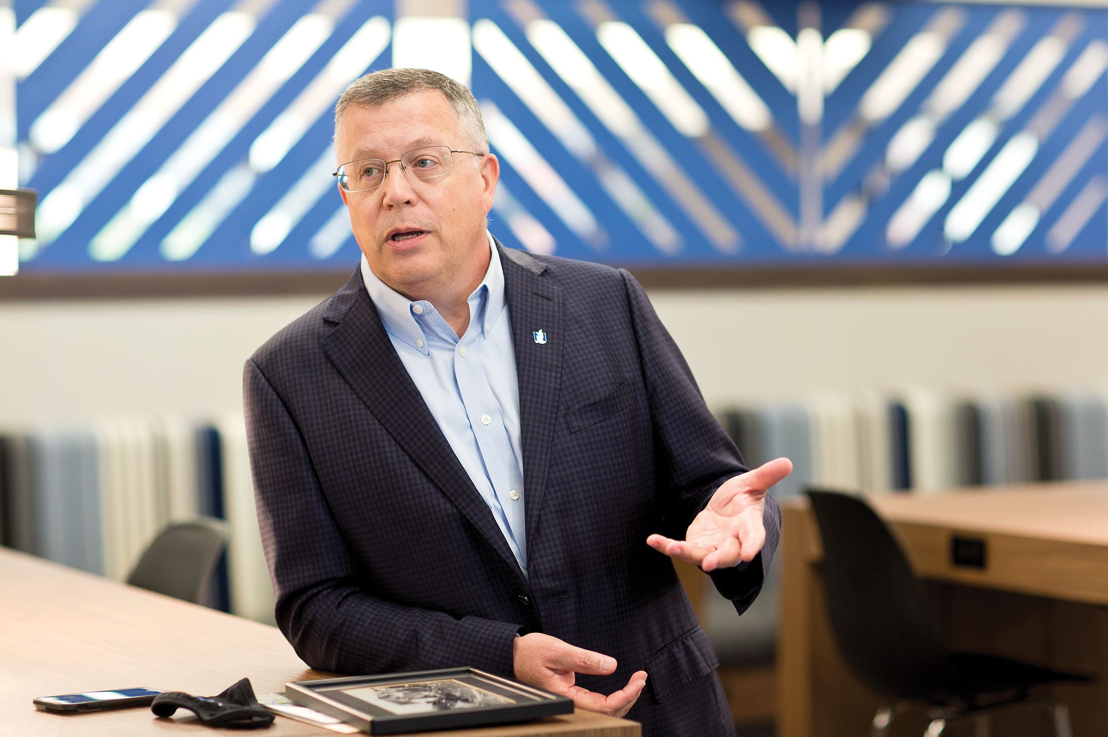 Deadly tornado drives Kirt Walker from family to Nationwide CEO