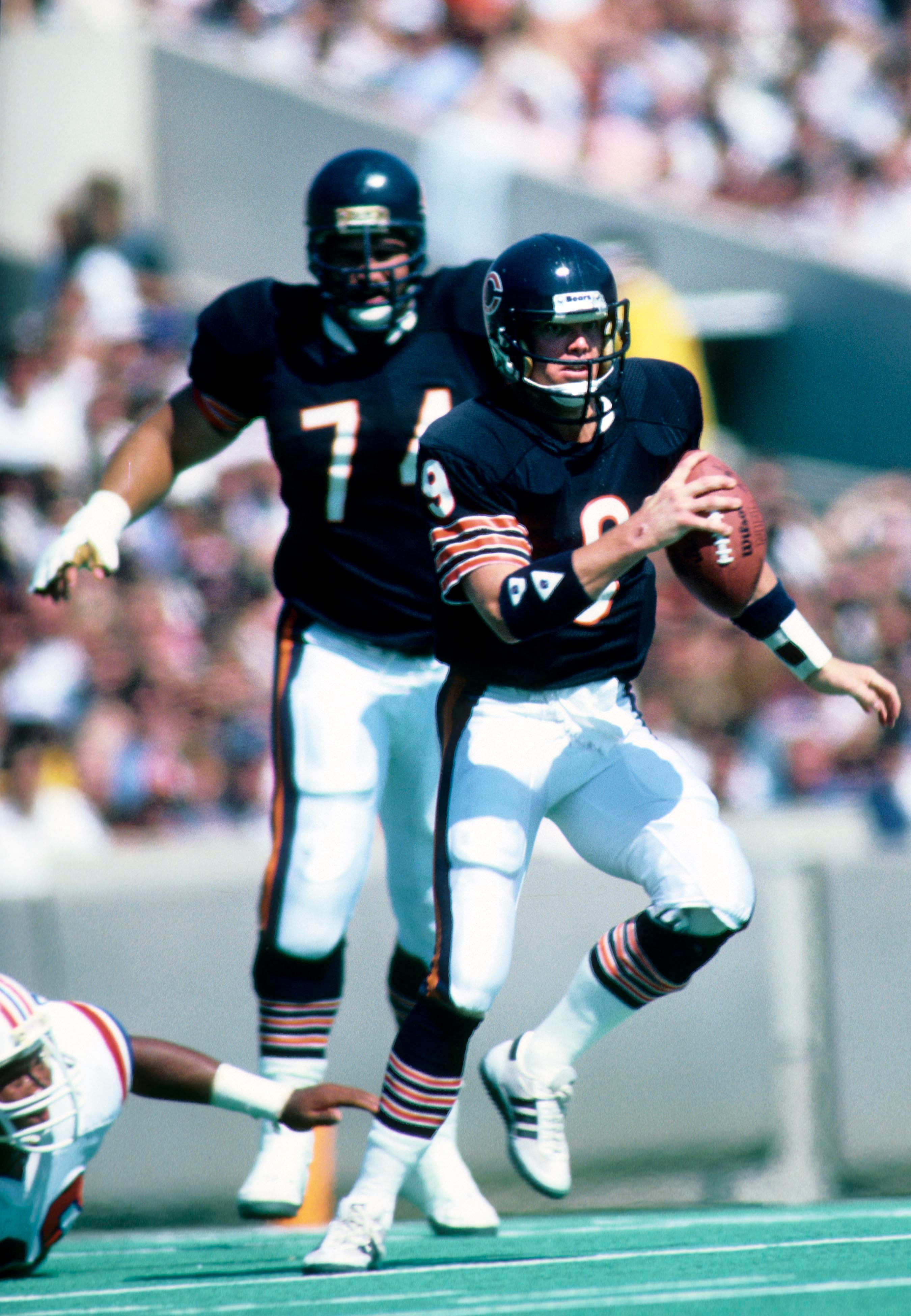 Jimbo Covert Pro Football Hall of Fame tackle in Class of 2020