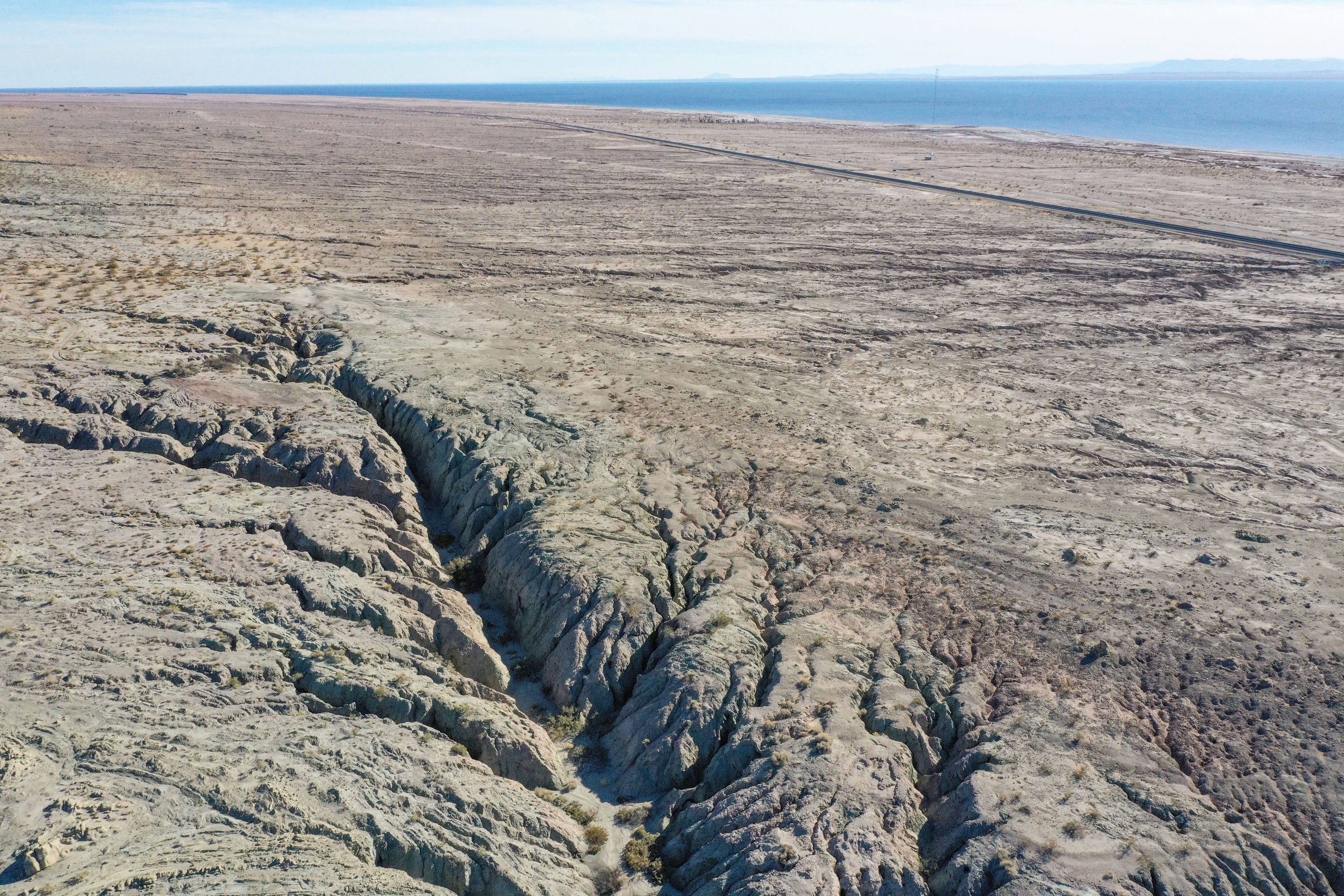 Salton Sea over 20 years: Photos by Jay Calderon of geothermal activity
