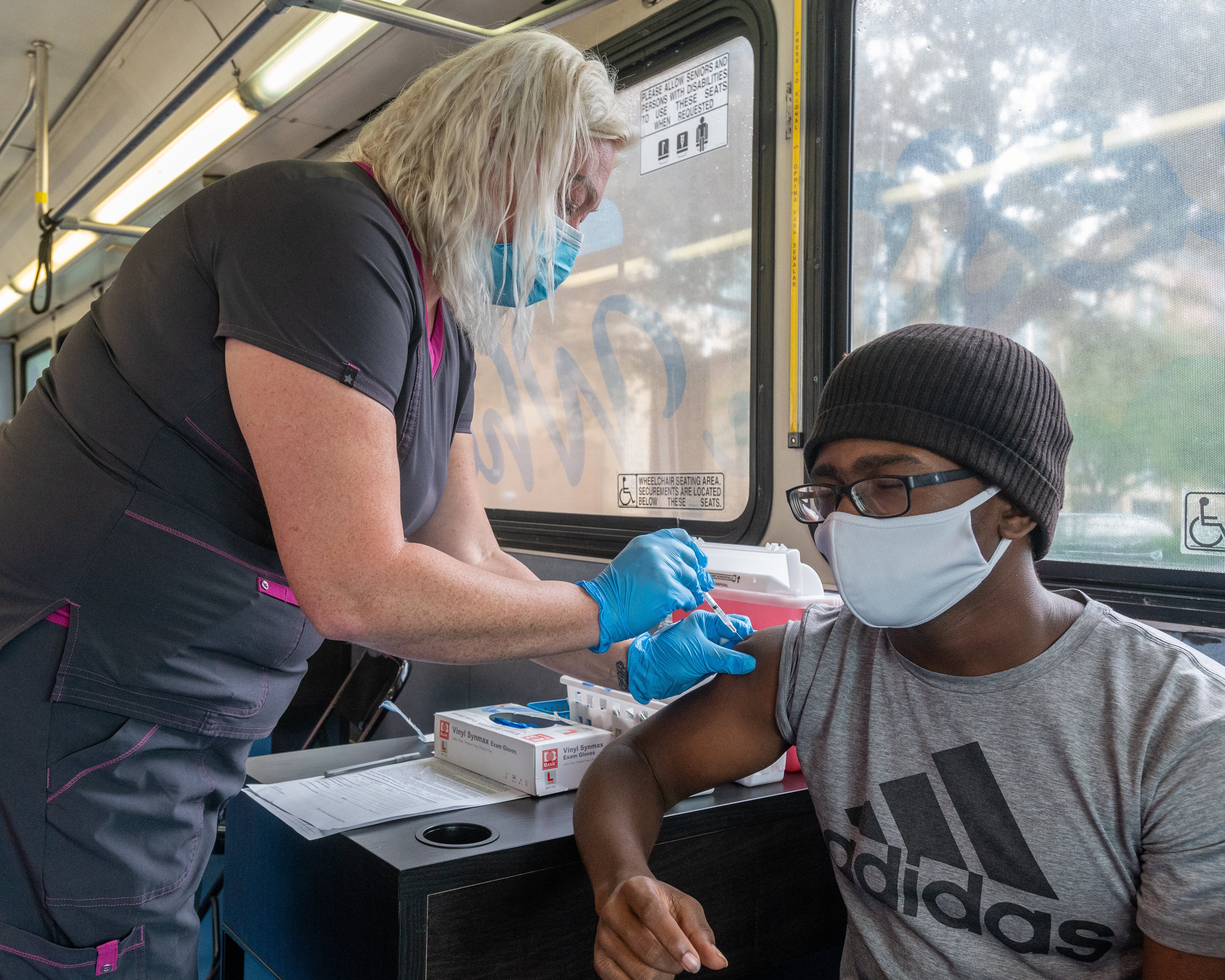 Duval Schools begins vaccine clinics for Jacksonville students, staff