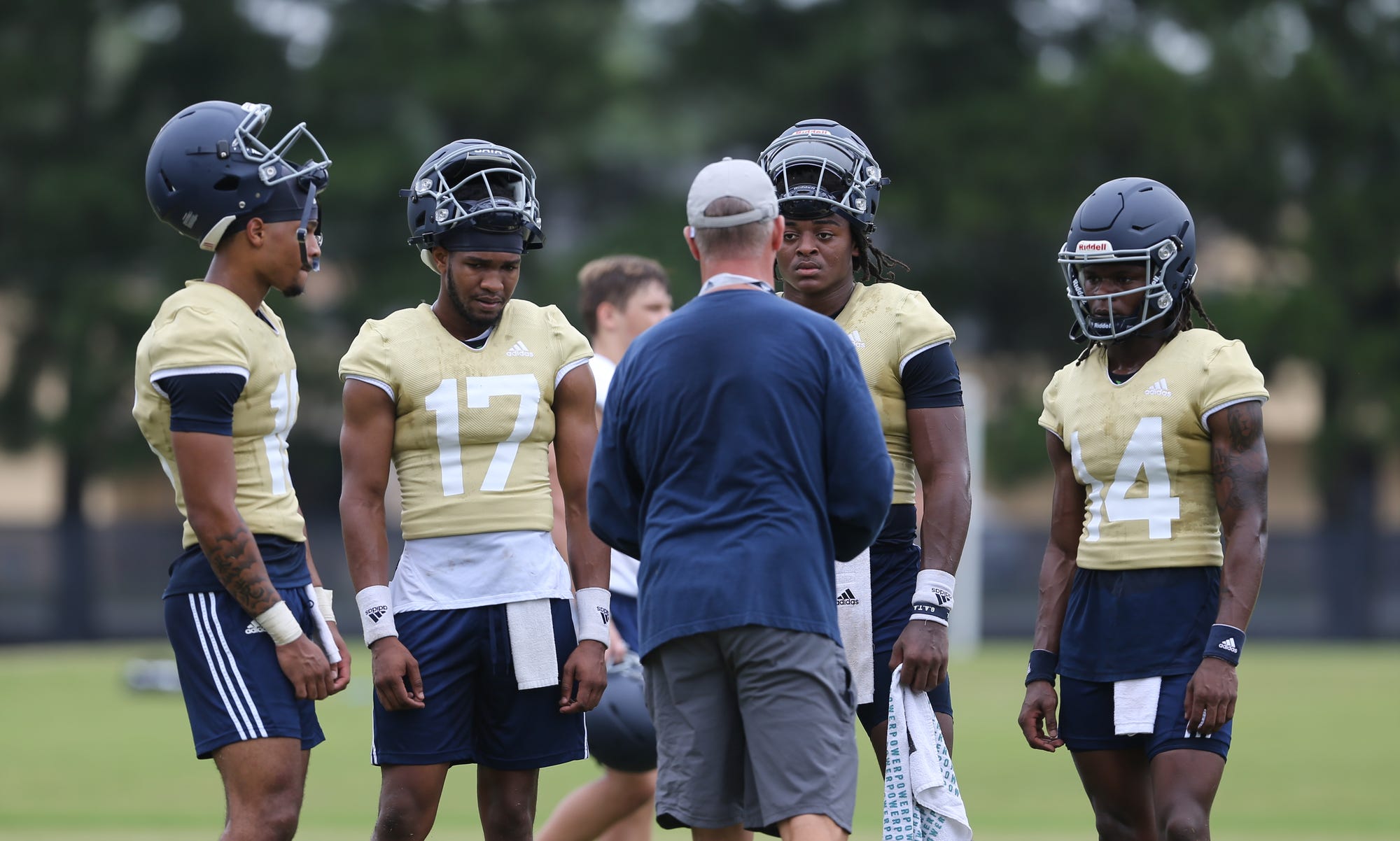 Georgia Southern football start quarterback Justin Tomlin at Arkansas