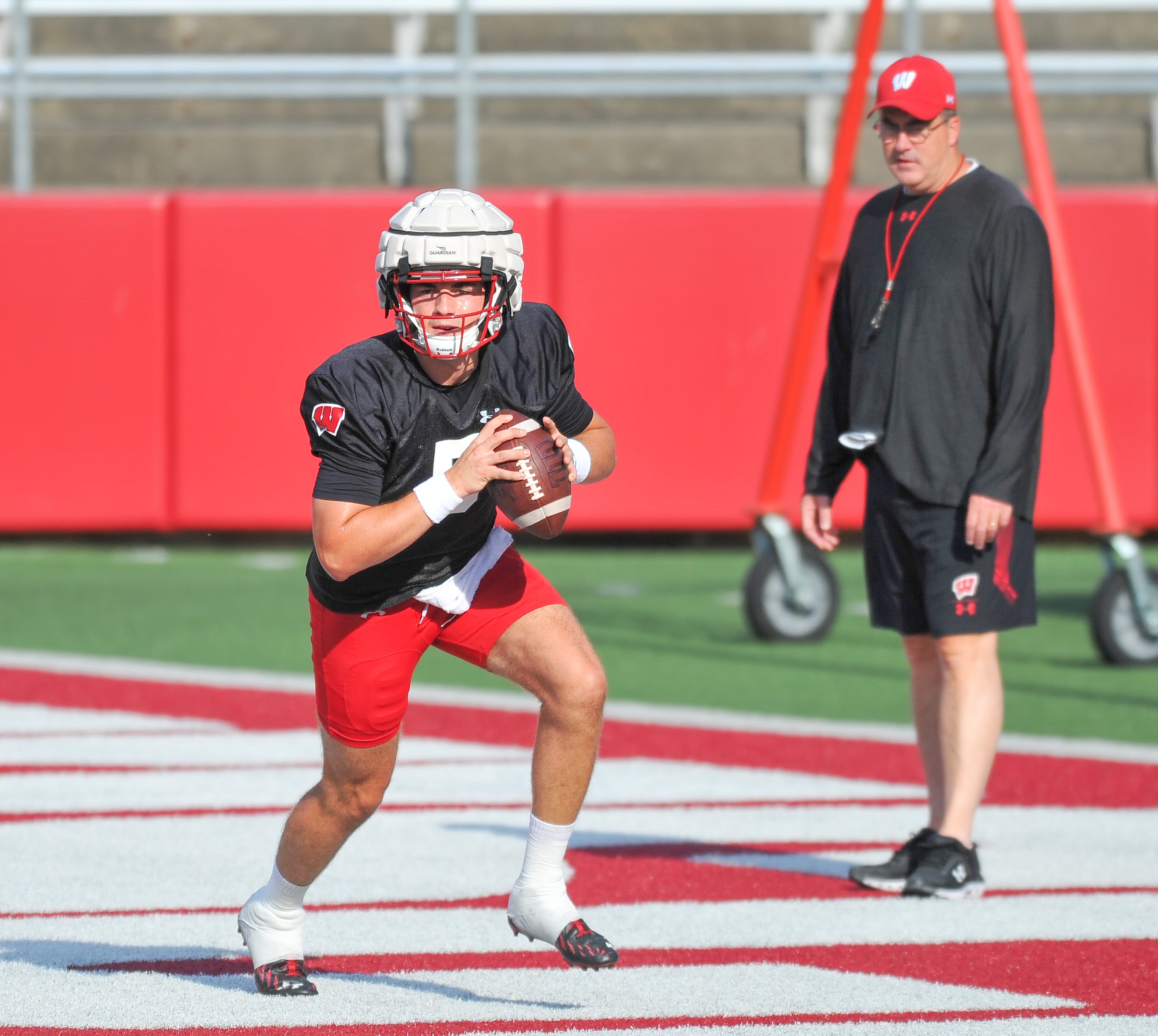 Wisconsin football wants more consistent, explosive offense in 2021