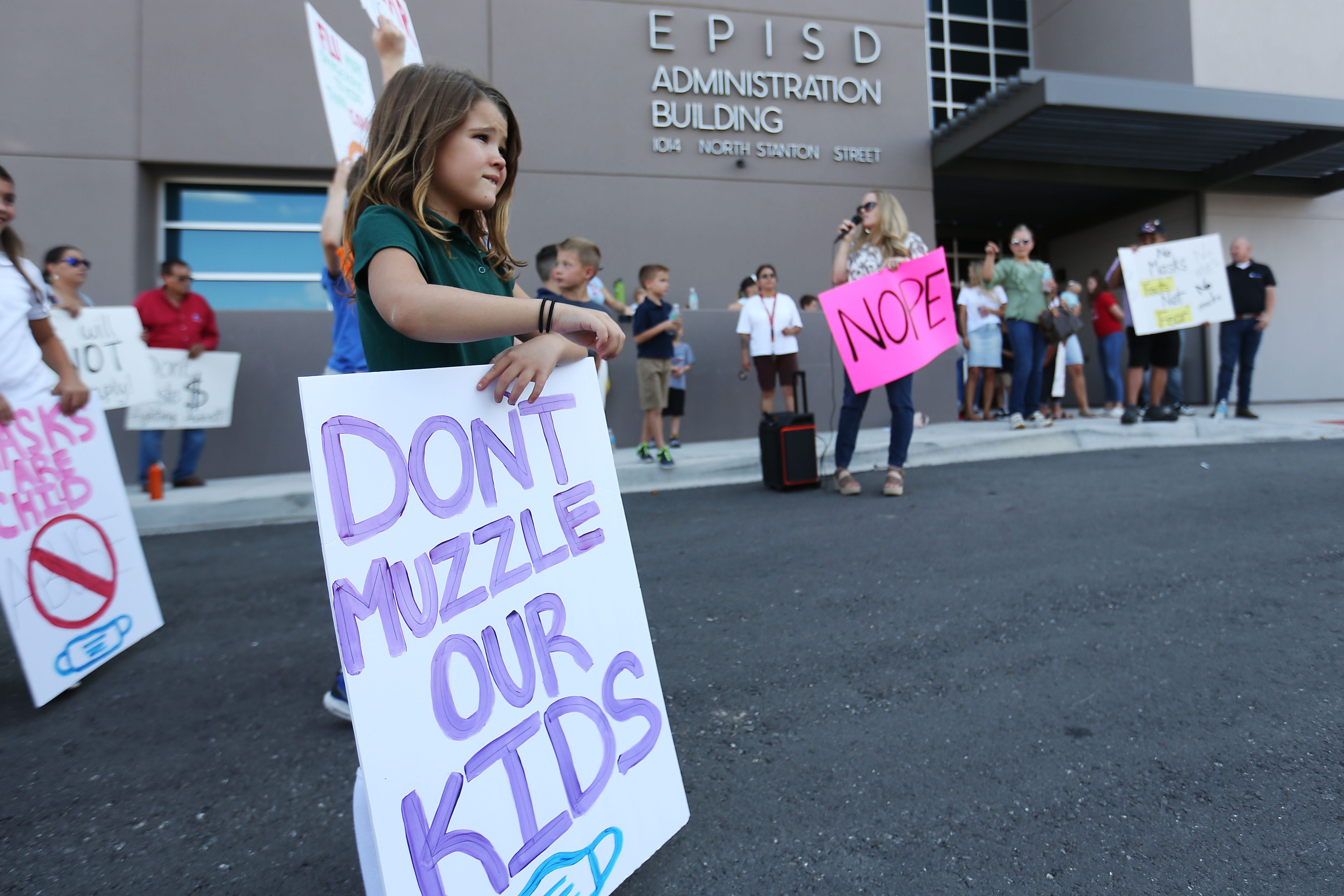 EPISD suspends mask mandate in schools at board meeting