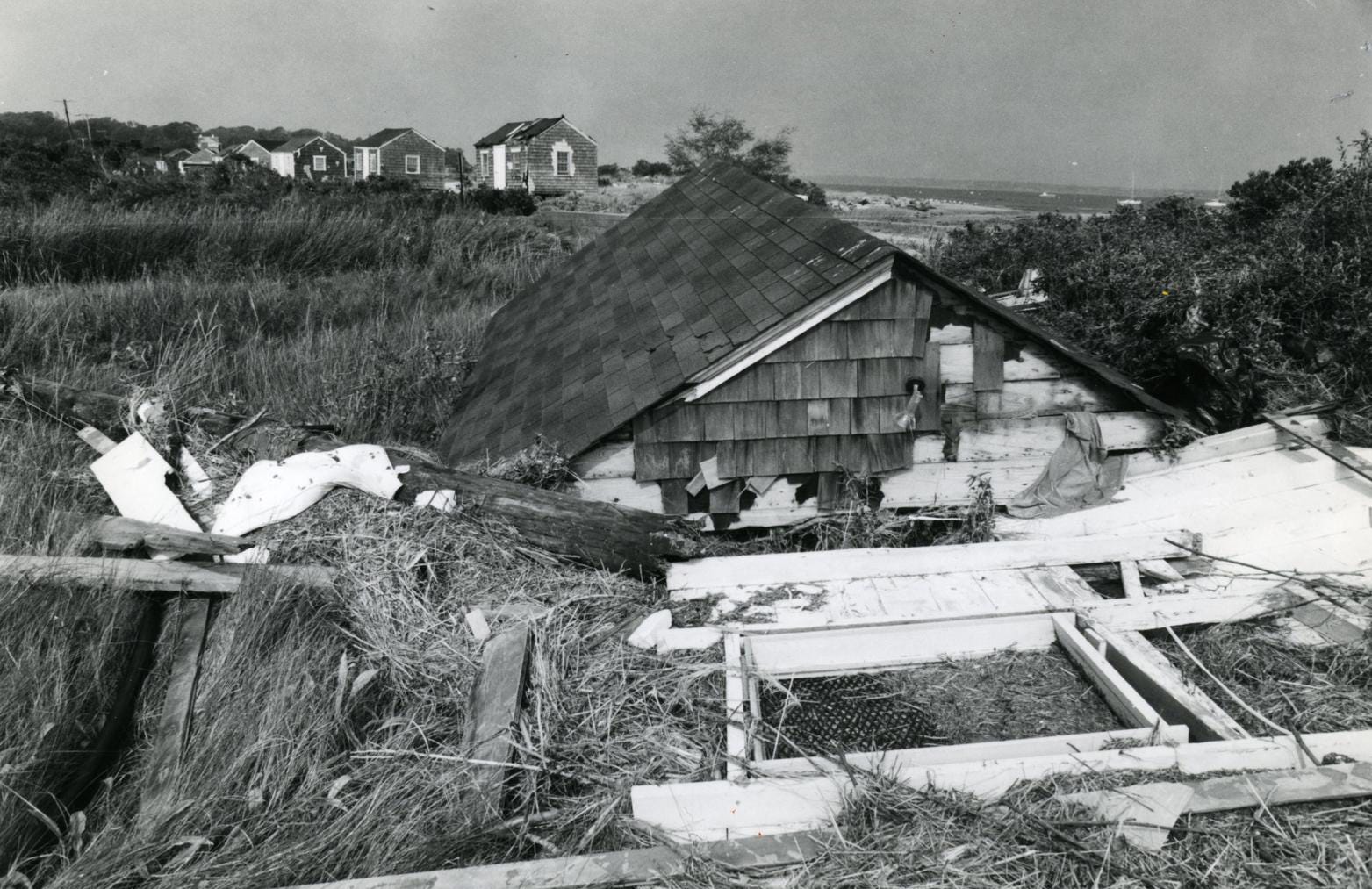 Hurricane Bob pounded Newport RI 30 years ago as Henri approaches
