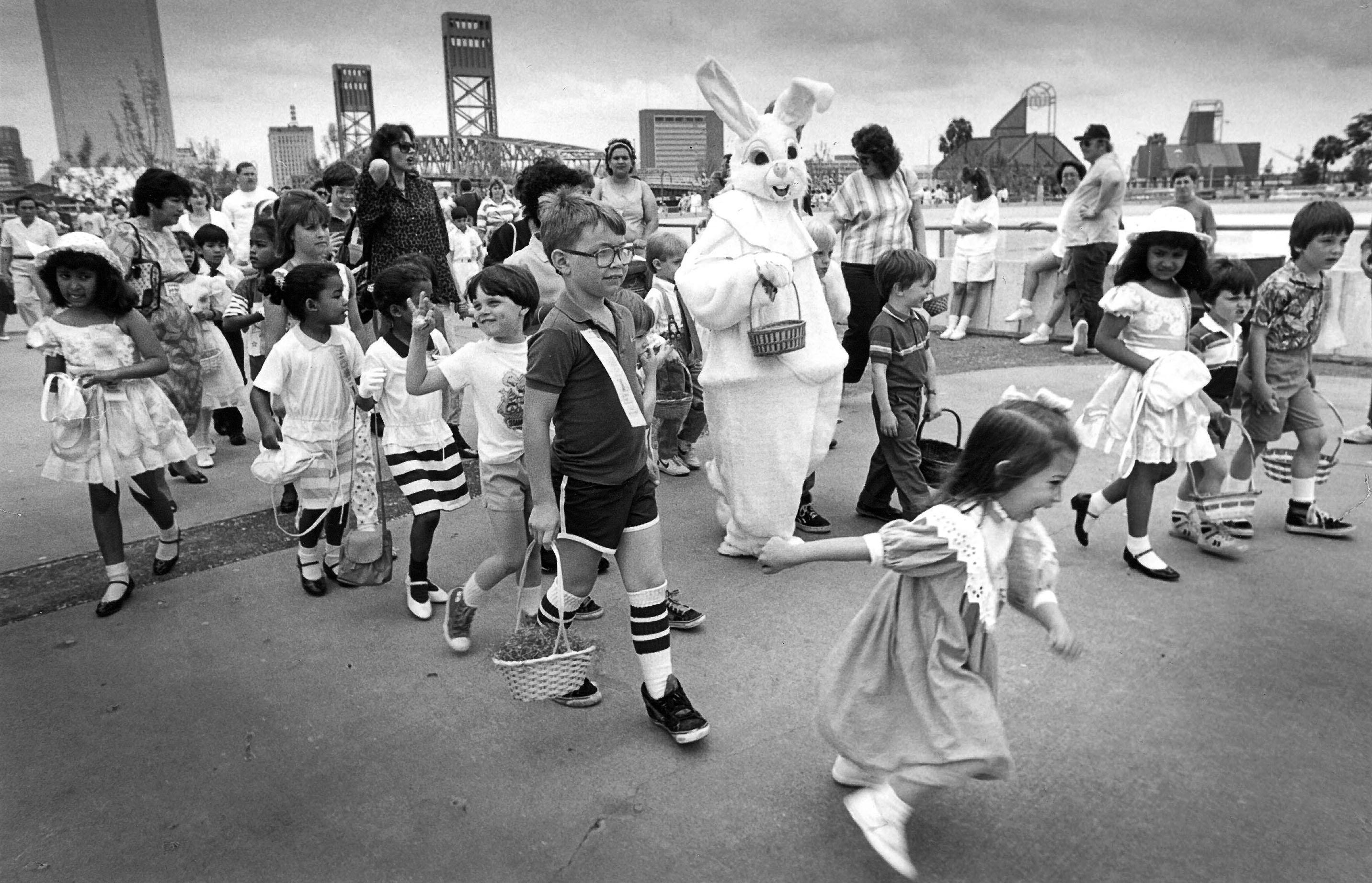 Easter Bunny kid photos: Funny, scared reactions to the holiday mascot