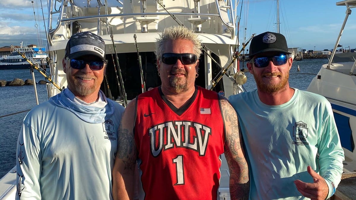 Hawaii: Guy Fieri's 10 favorite places