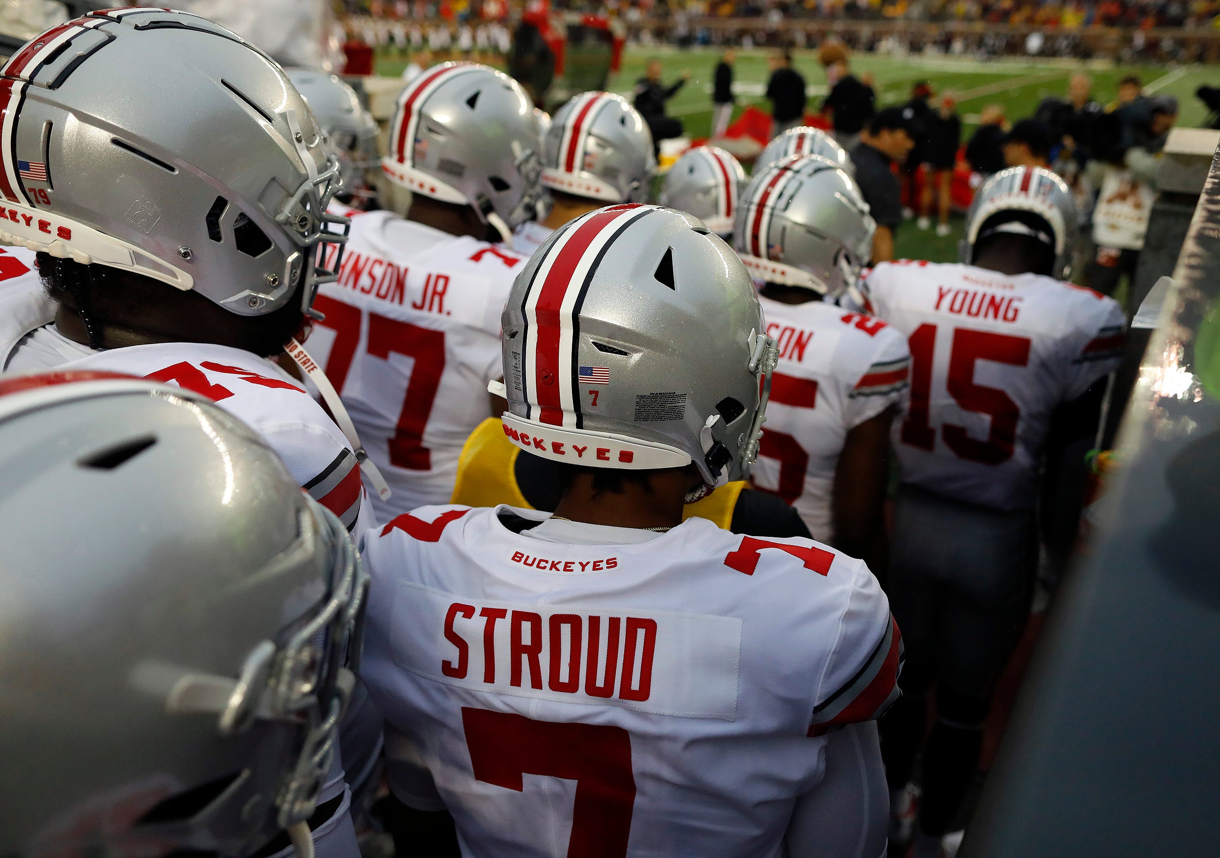 Ohio State pulls away for 45-31 victory over Minnesota