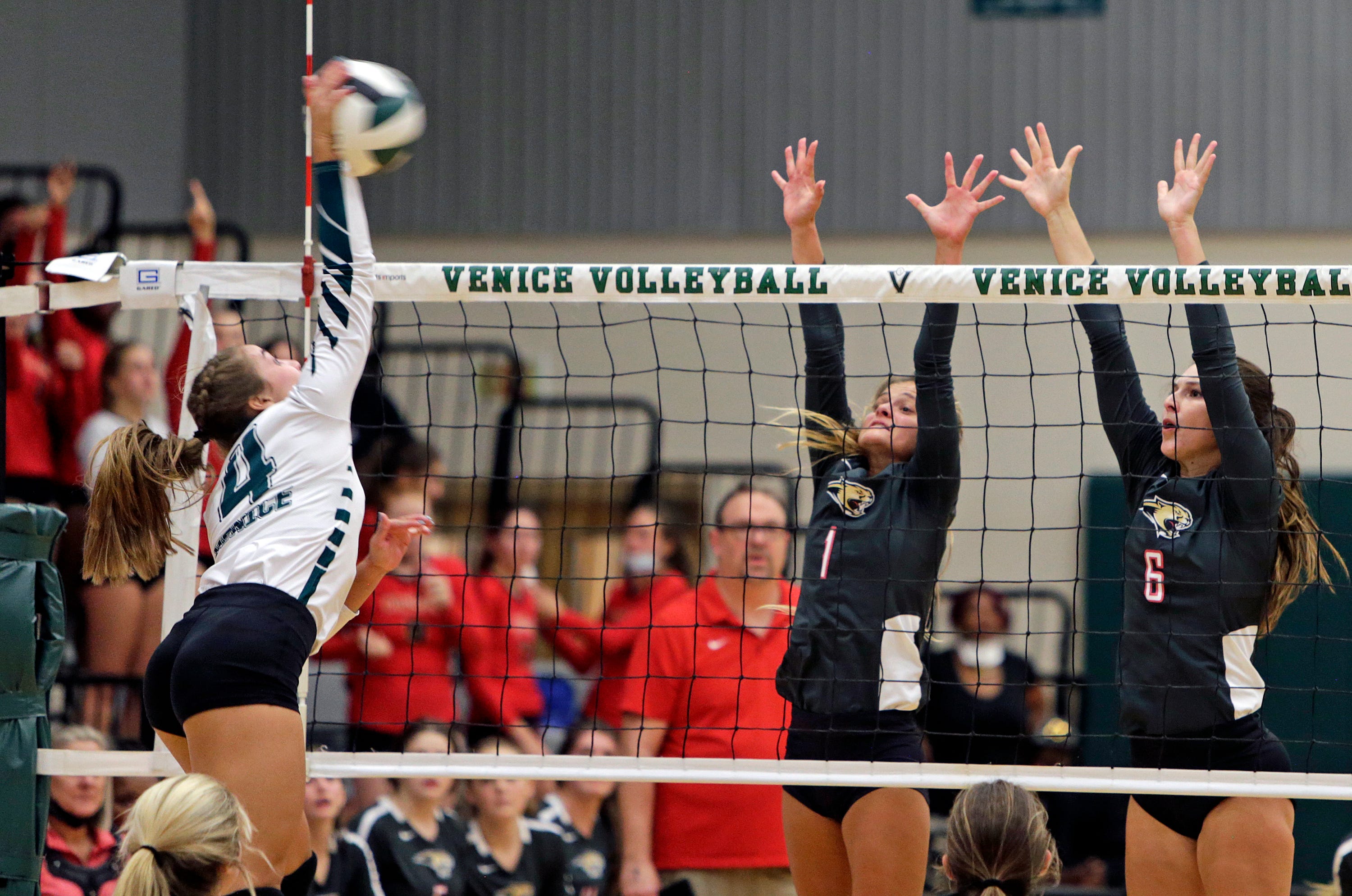 Who was voted Herald-Tribune Athlete of the Week for Sept. 13-18?