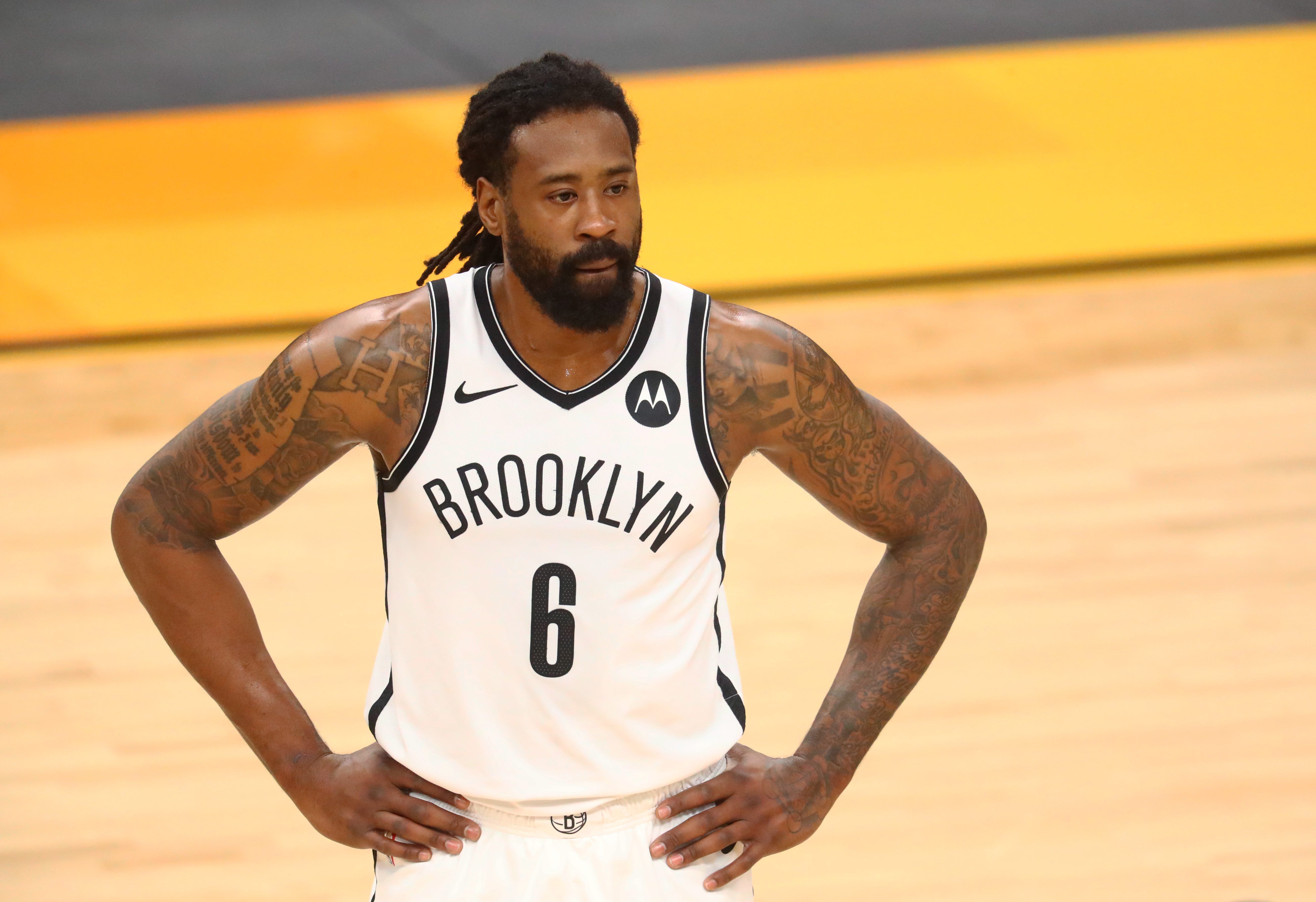 DeAndre Jordan to sign with Lakers after Pistons-Nets trade, buyout