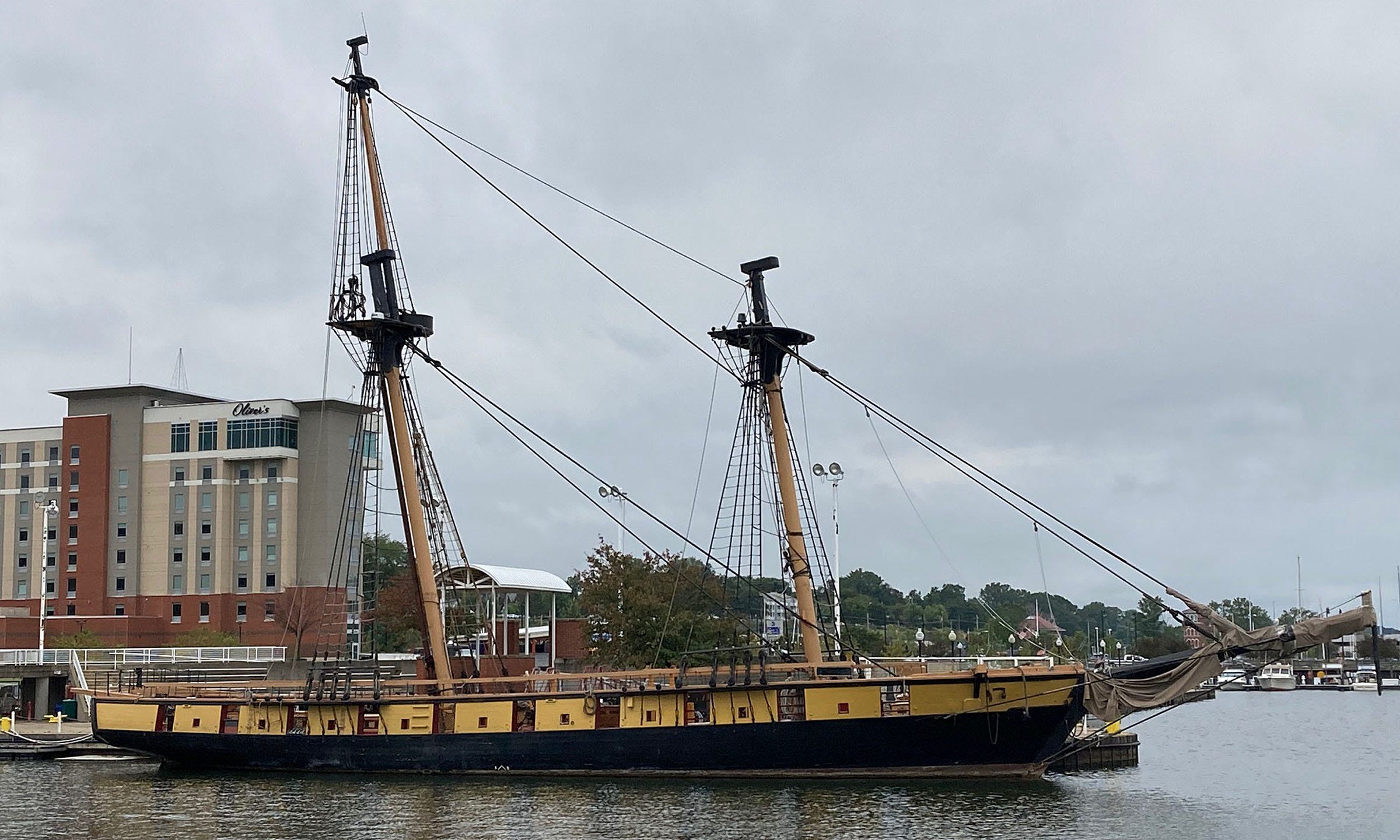 US Brig Niagara: Historic tall ship to undergo repairs in Cleveland
