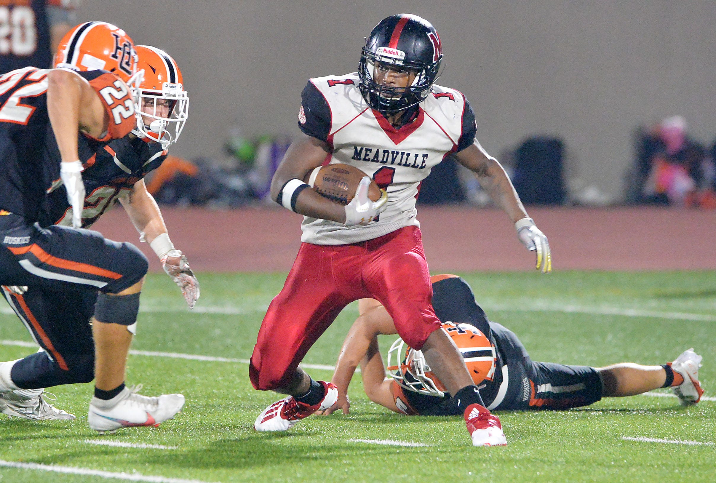 District 10 high school football preview Meadville Bulldogs