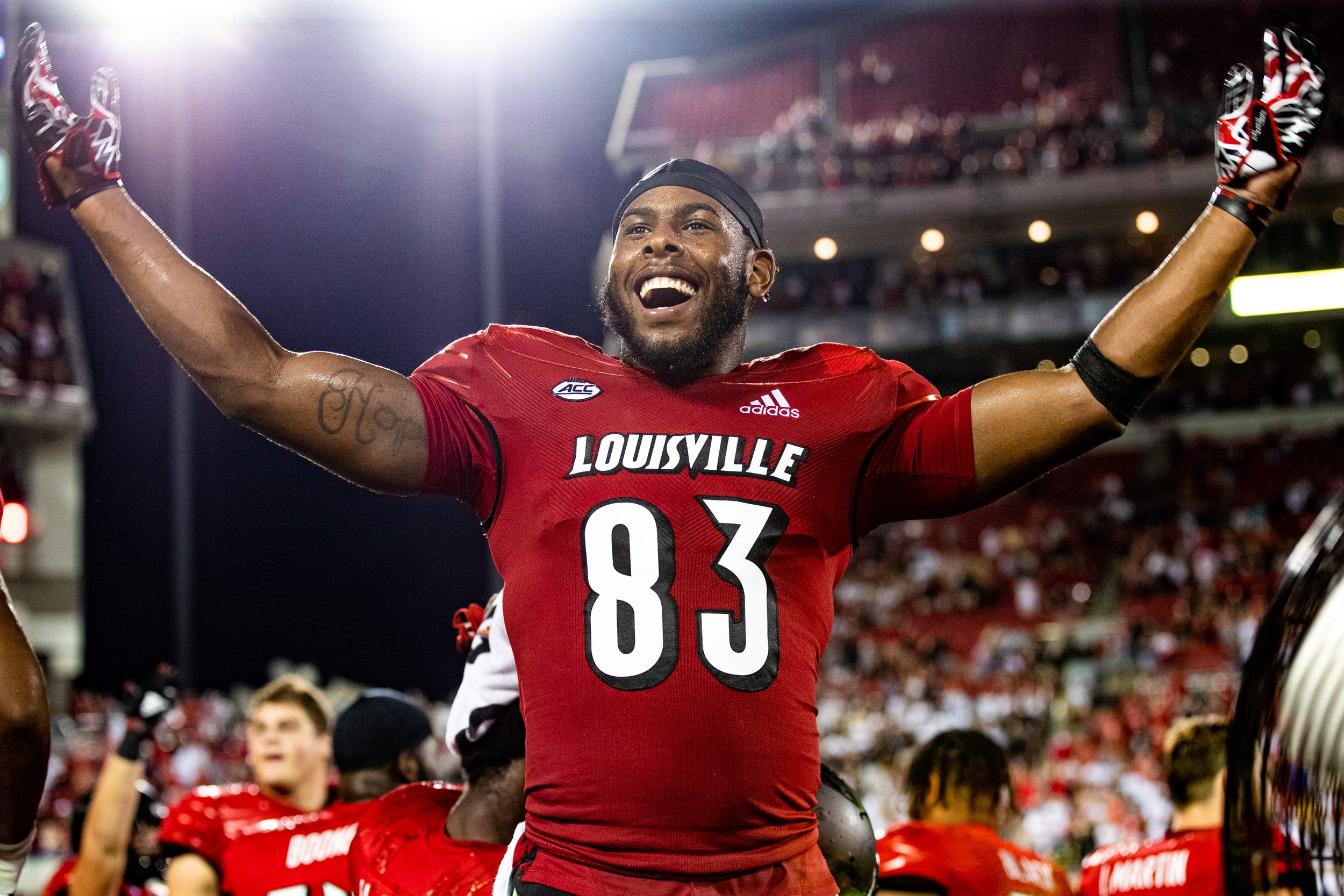 SportsCenter: ESPN anchor Michael Eaves raves about Louisville