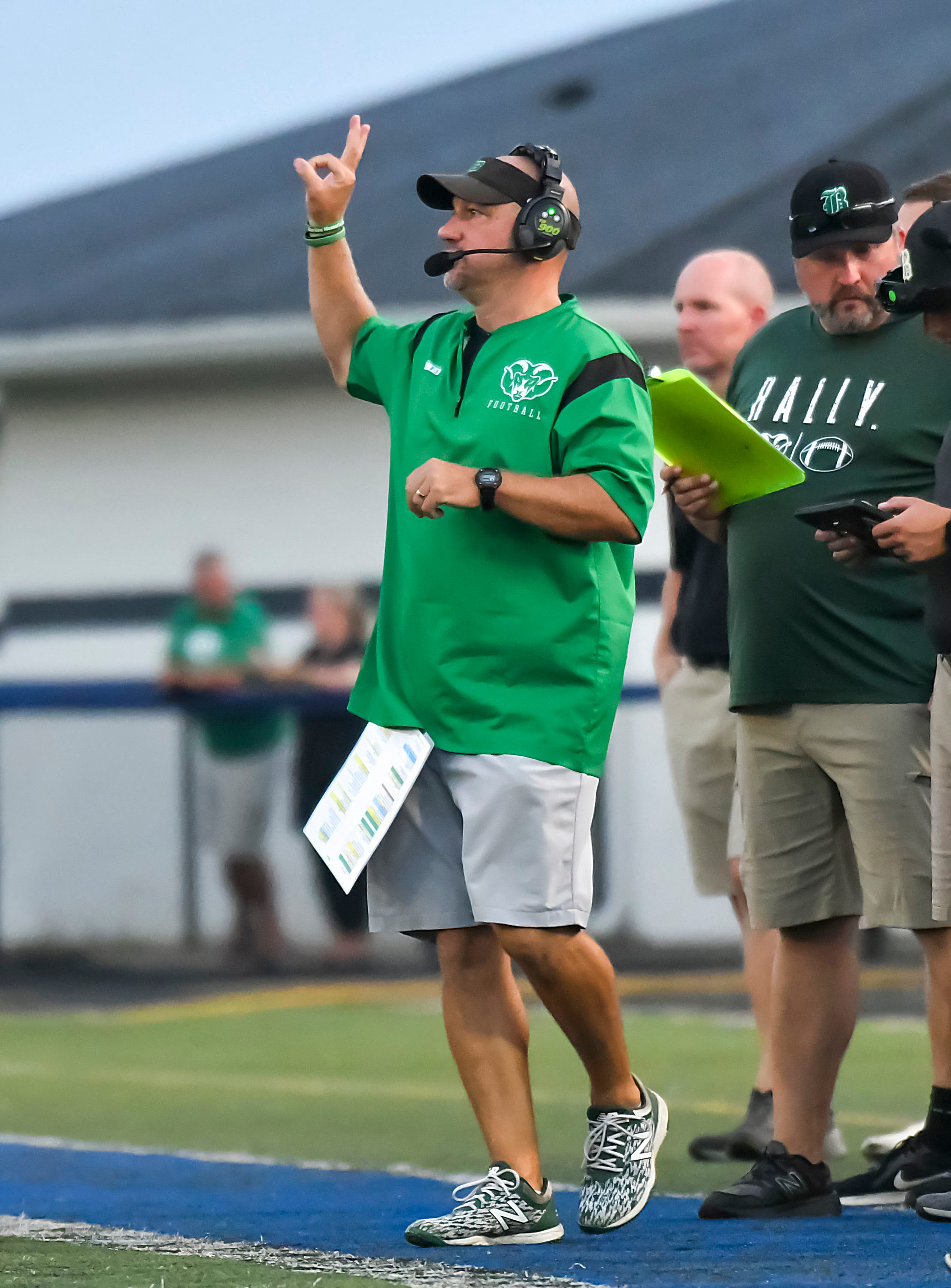 High school football: Badin bidding for 1st state title since 1990