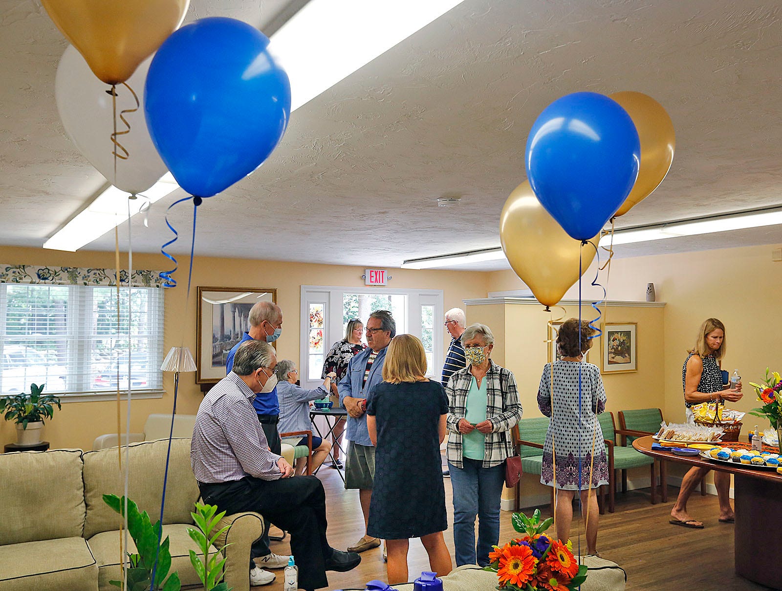 Doris Hastie, Scituate, is 103; no pity potty for Norwell's Ann Valair