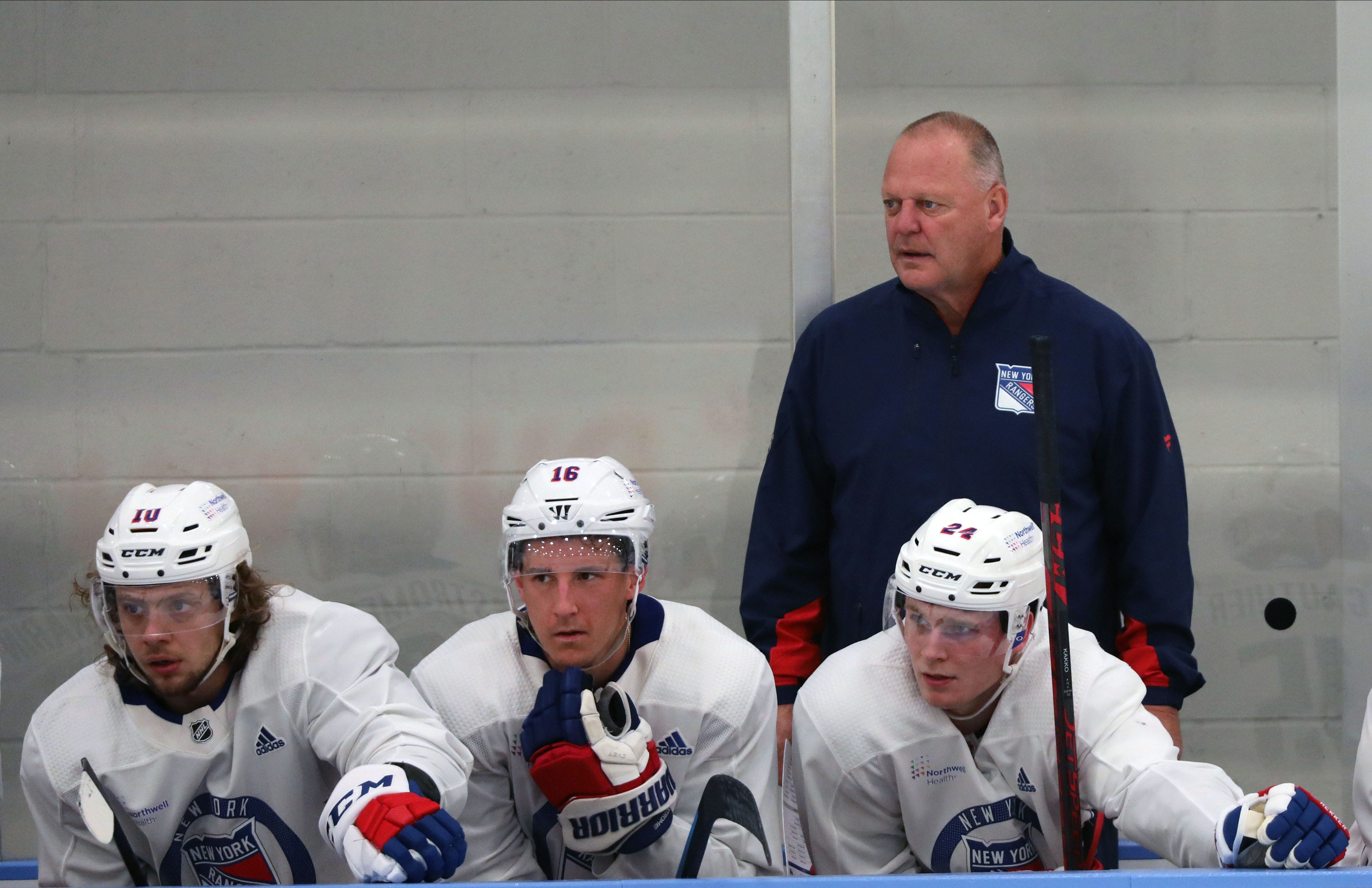 NY Rangers lineup: Gerard Gallant trying to push the right buttons