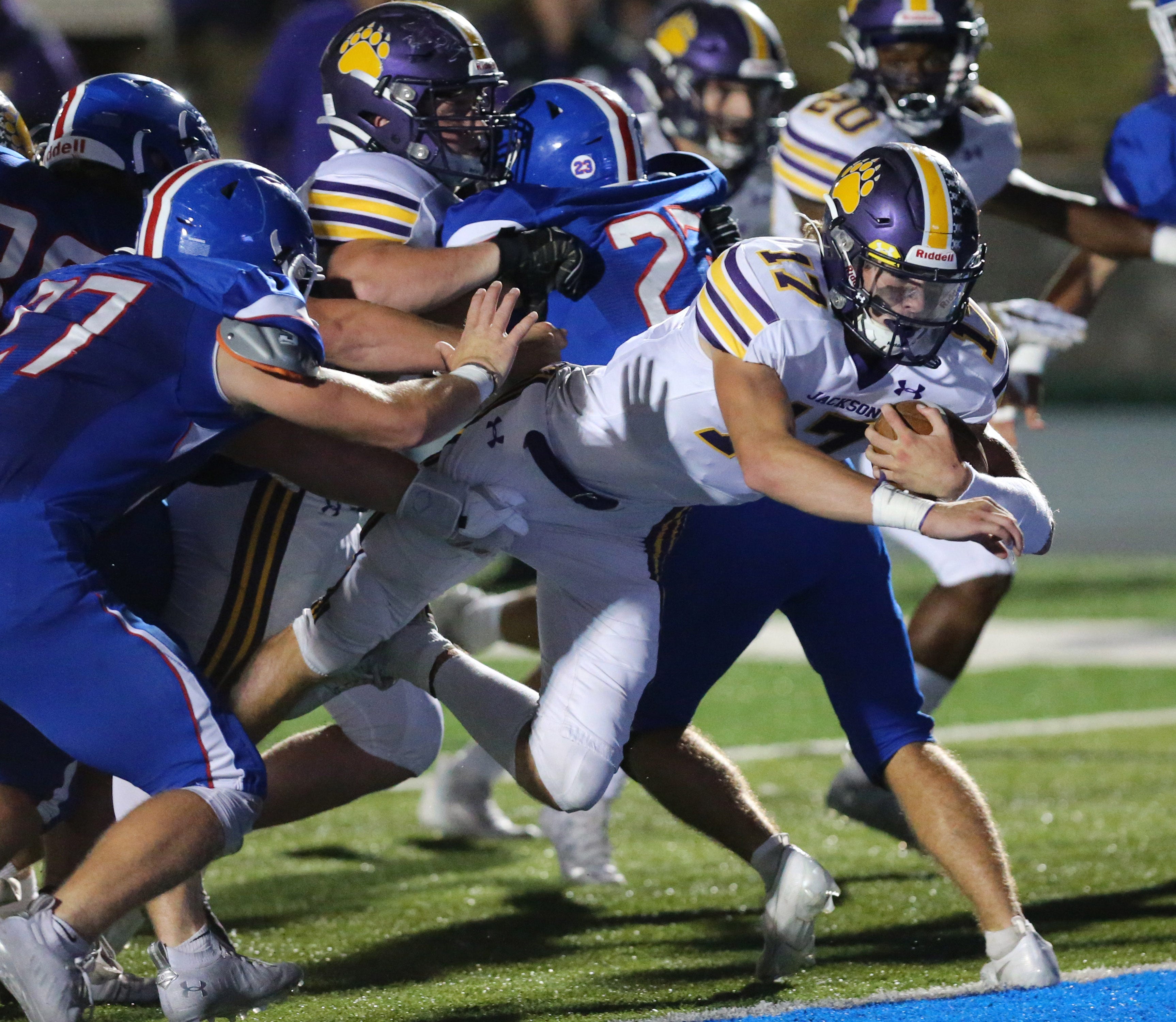 Niko Paxos closes out Jackson football's wild win at Lake