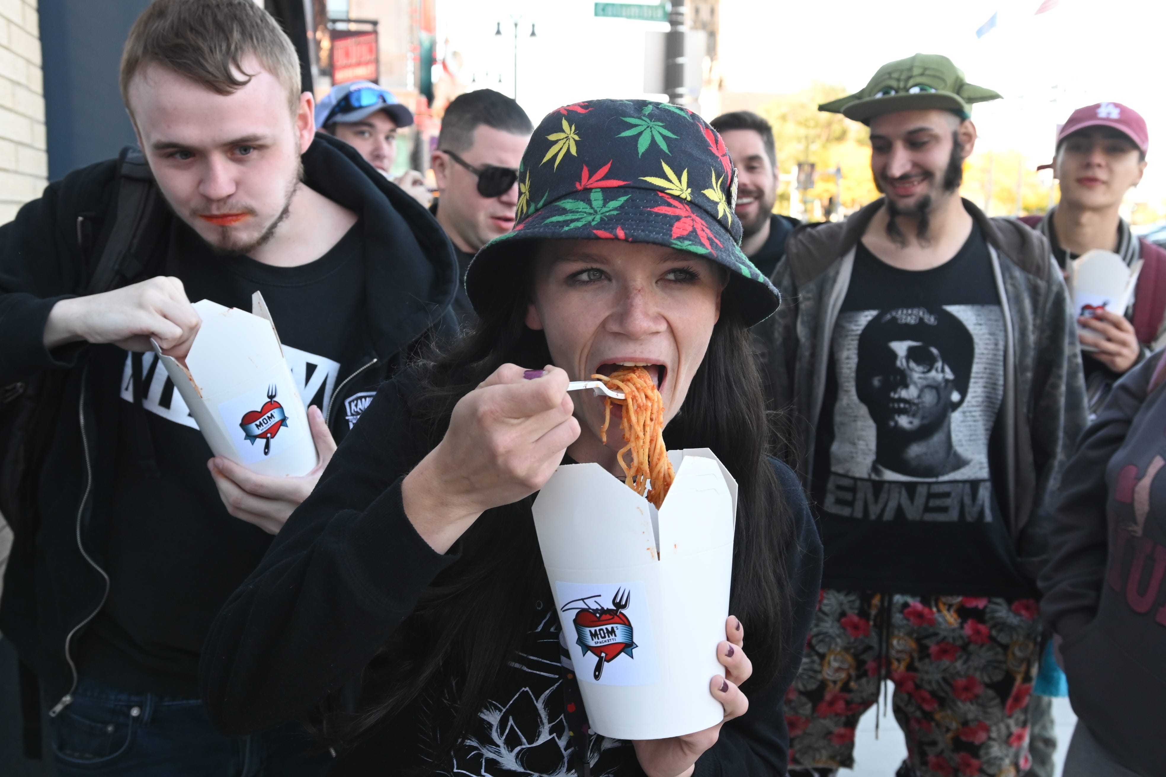 Being served spaghetti by Eminem : r/pics