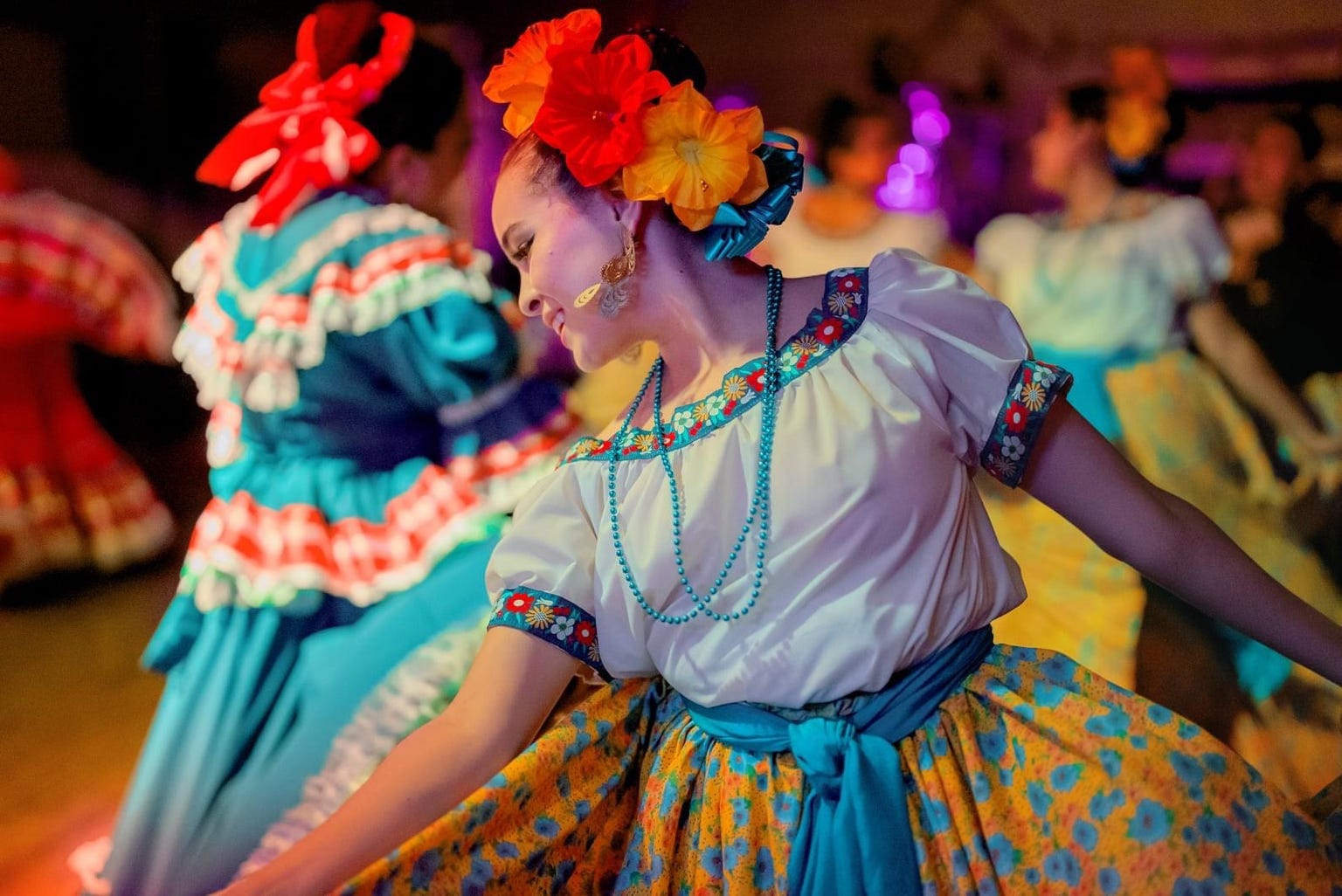 Baile folklórico: Tradición, costumbre e identidad