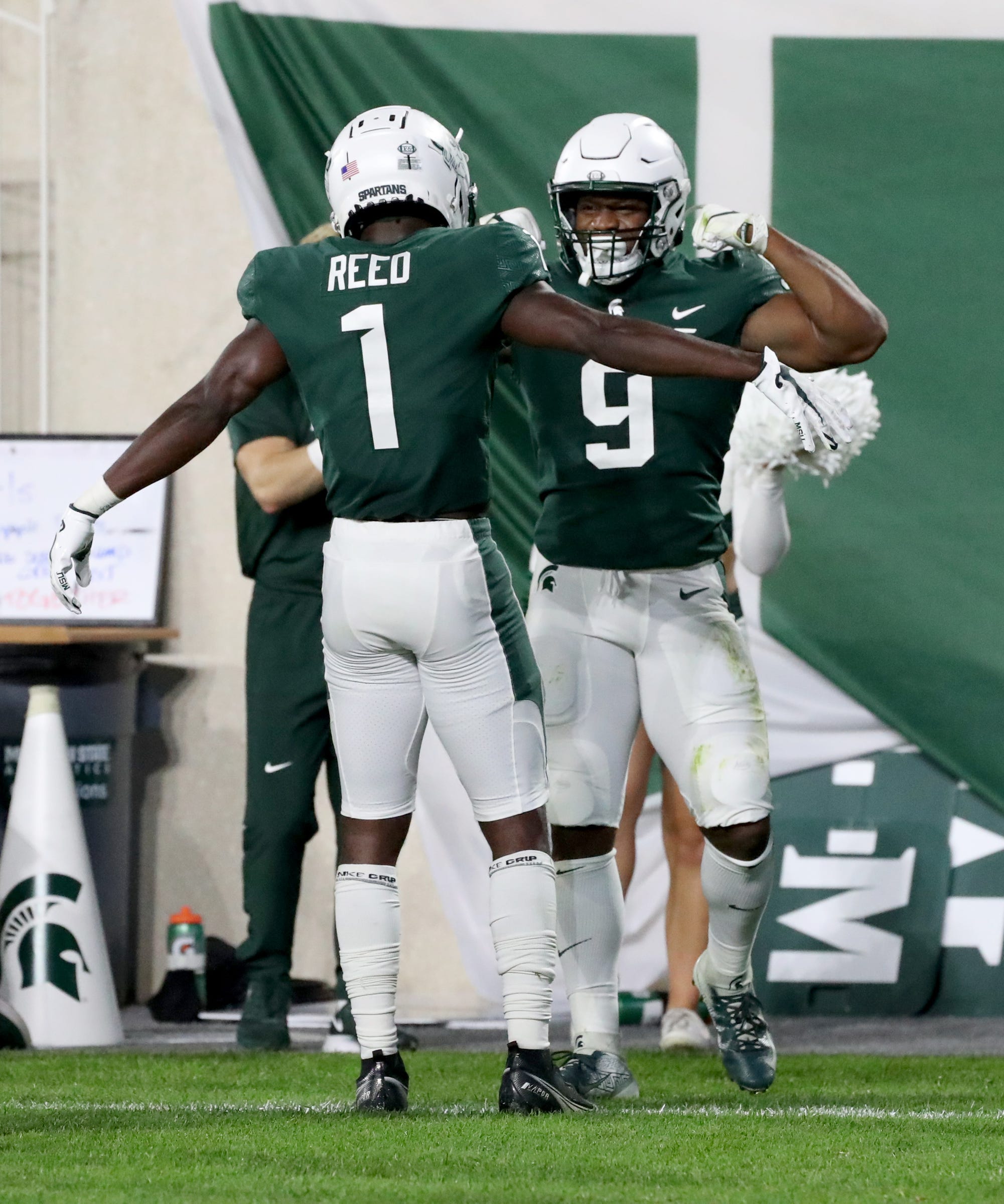 Can Michigan State's Kenneth Walker III, Jayden Reed win Heisman?