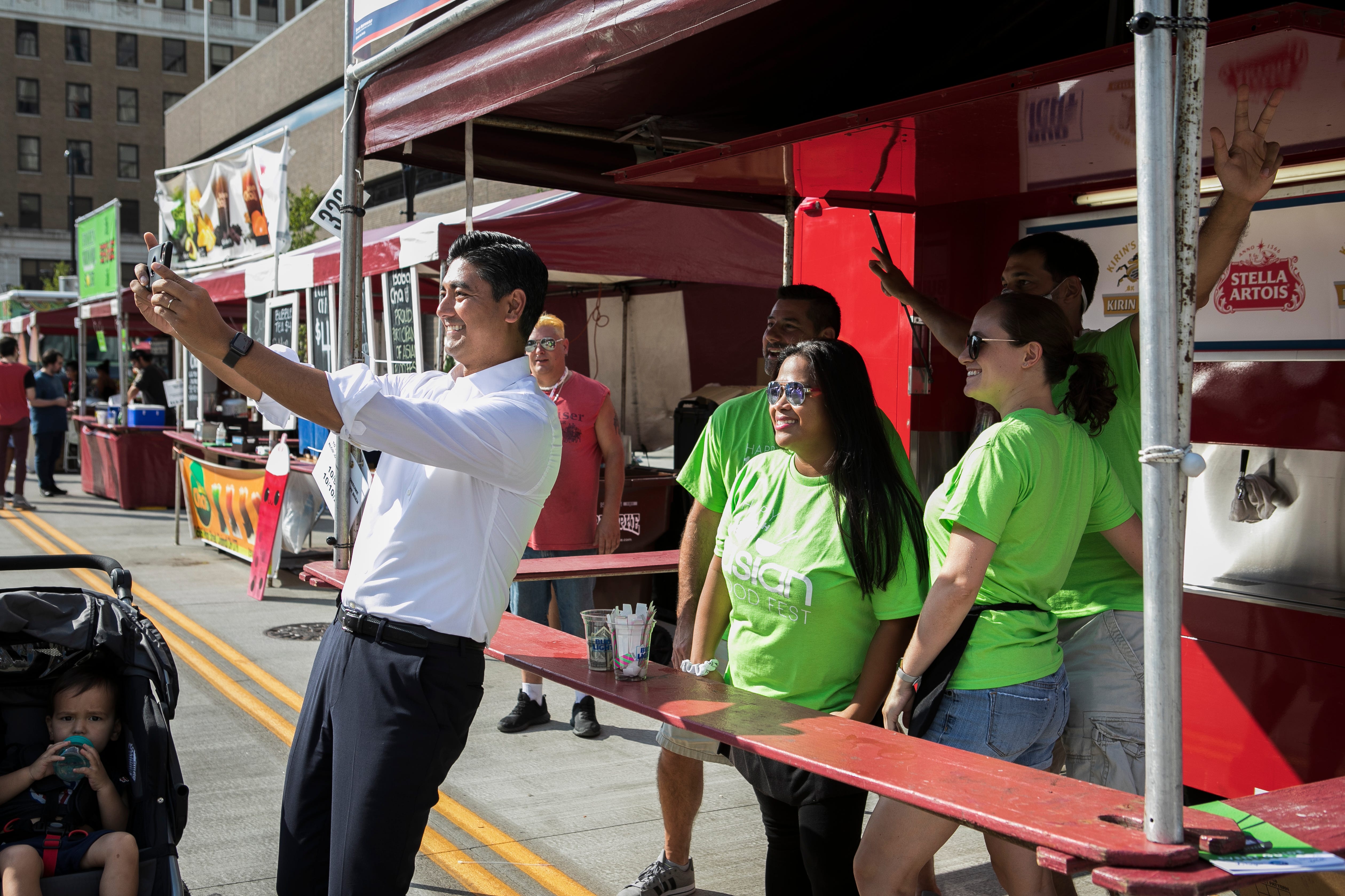 Who is mayoral candidate Aftab Pureval?