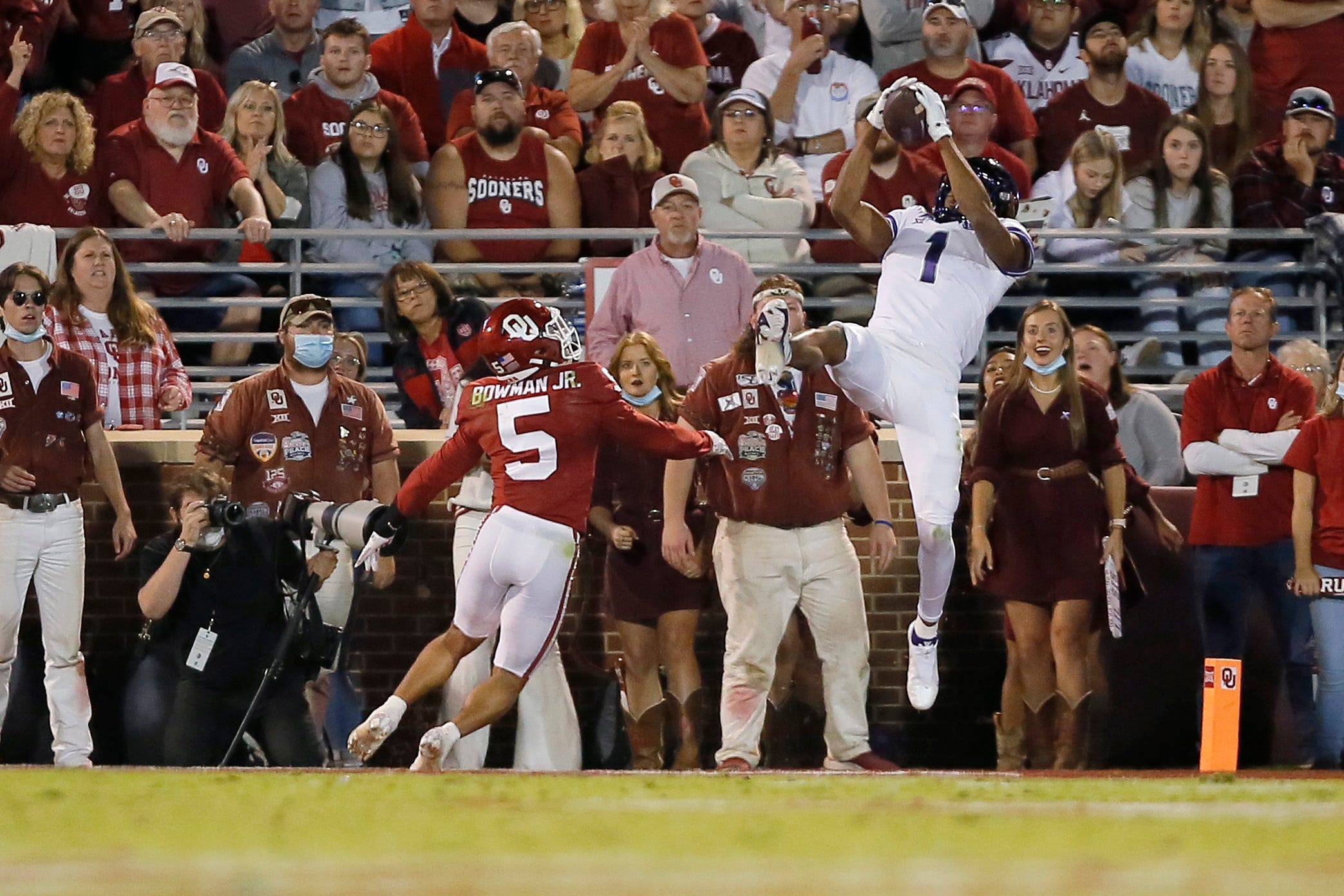 OU vs. Texas Tech: Can Sooners' secondary survive air raid offense?